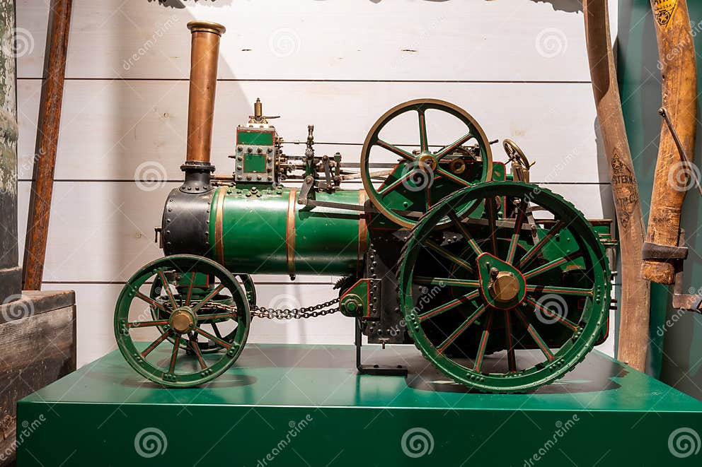 Model traction engine stock photo. Image of view, nostalgic - 351437082