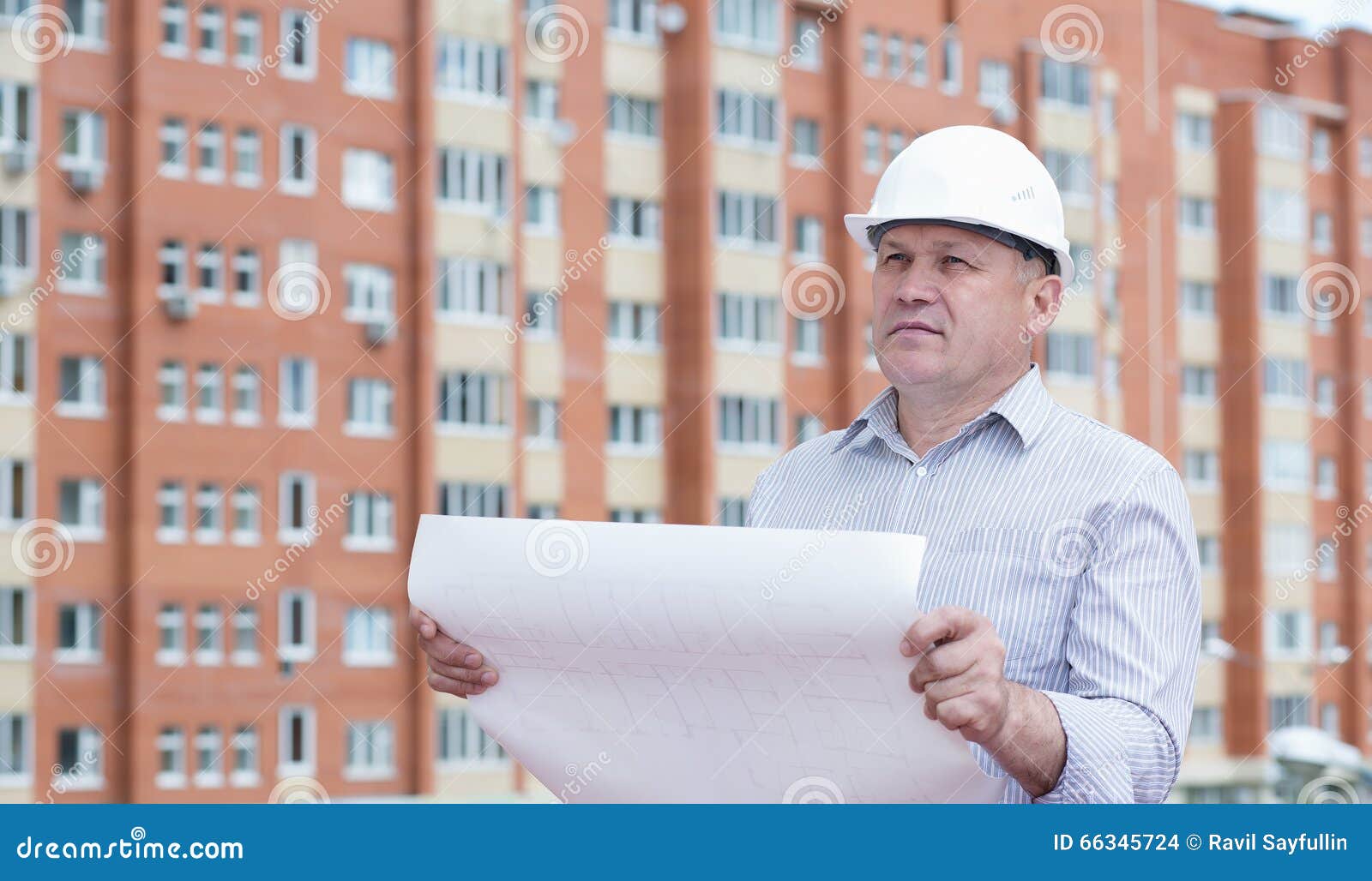 Modelli D'esame Di Un Ingegnere Fotografia Stock - Immagine di ...