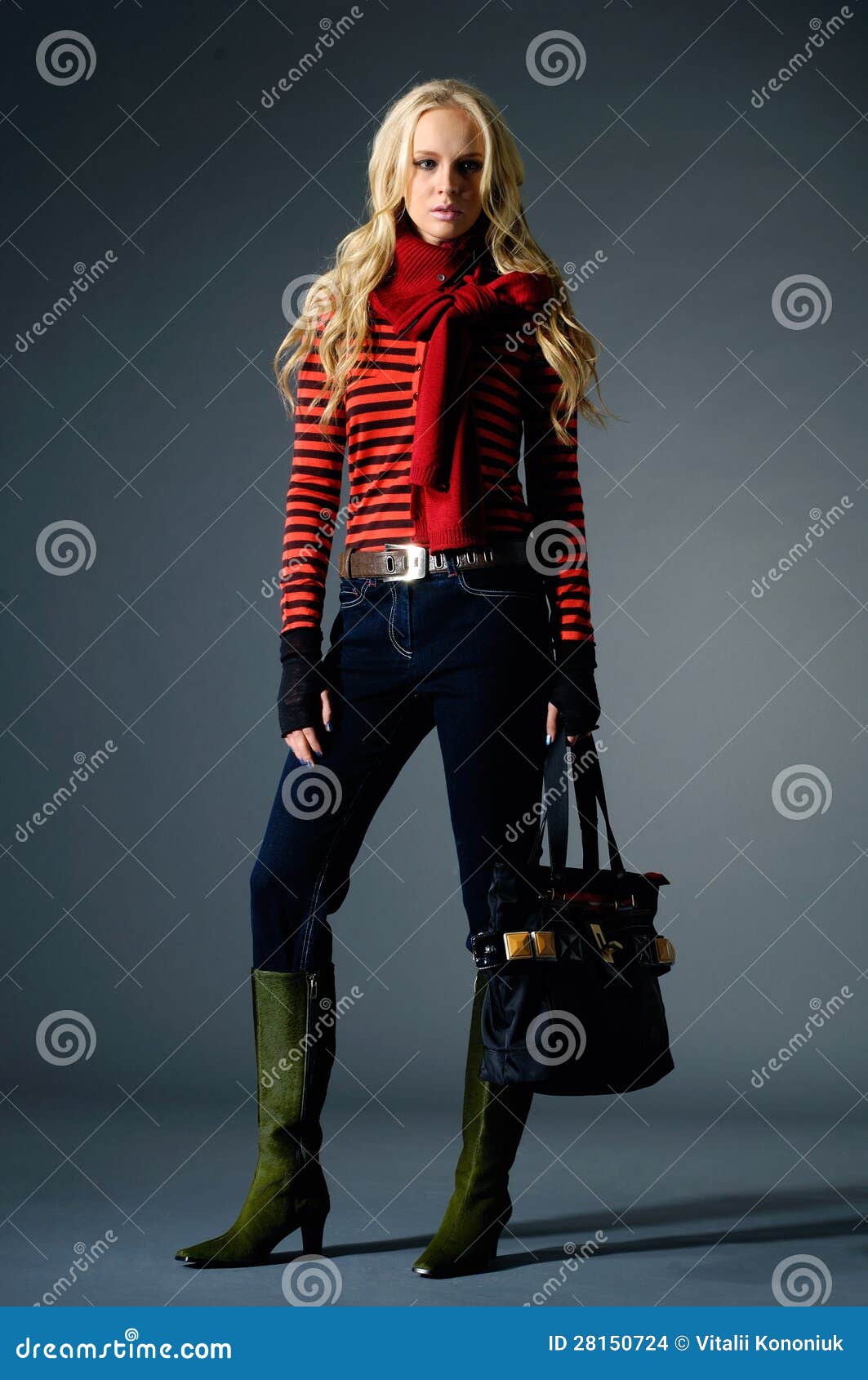 Modello di moda fotografia stock. Immagine di modellistica - 28150724