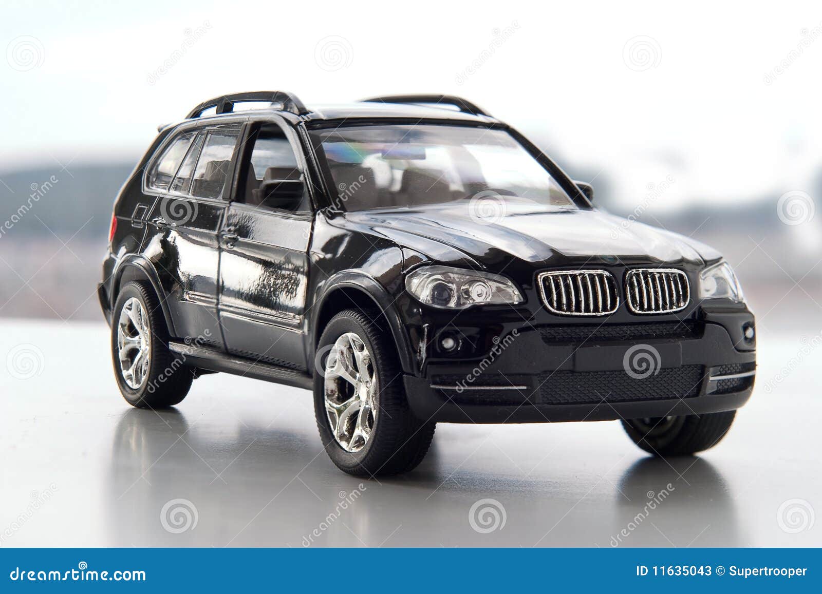 Modelo de un coche moderno imagen de archivo. Imagen de coche - 11635043