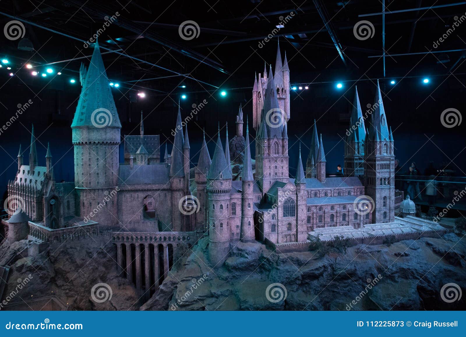 Modelo Del Castillo De Hogwarts Foto de archivo editorial - Imagen de ...