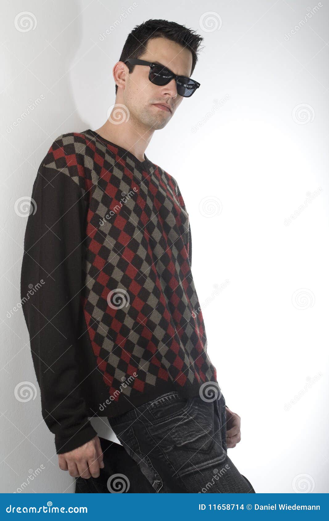 Modelo en el fondo blanco foto de archivo. Imagen de aislado - 11658714