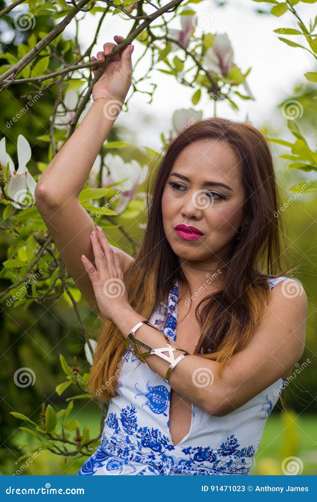 Modelo filipino imagen de archivo. Imagen de centro, muchacha - 91471023