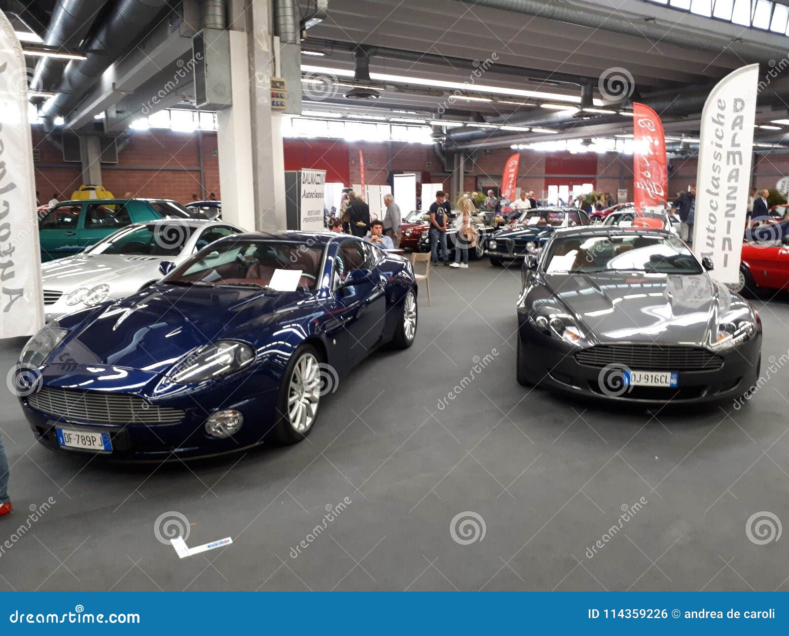 Modena Auto Toont 2017 Klassieke Auto Redactionele Foto - Image of auto ...