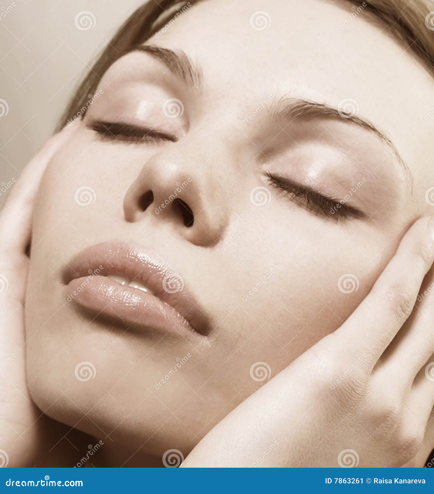 Moderate Make-up in Brown Colors Stock Image - Image of holding, closed ...