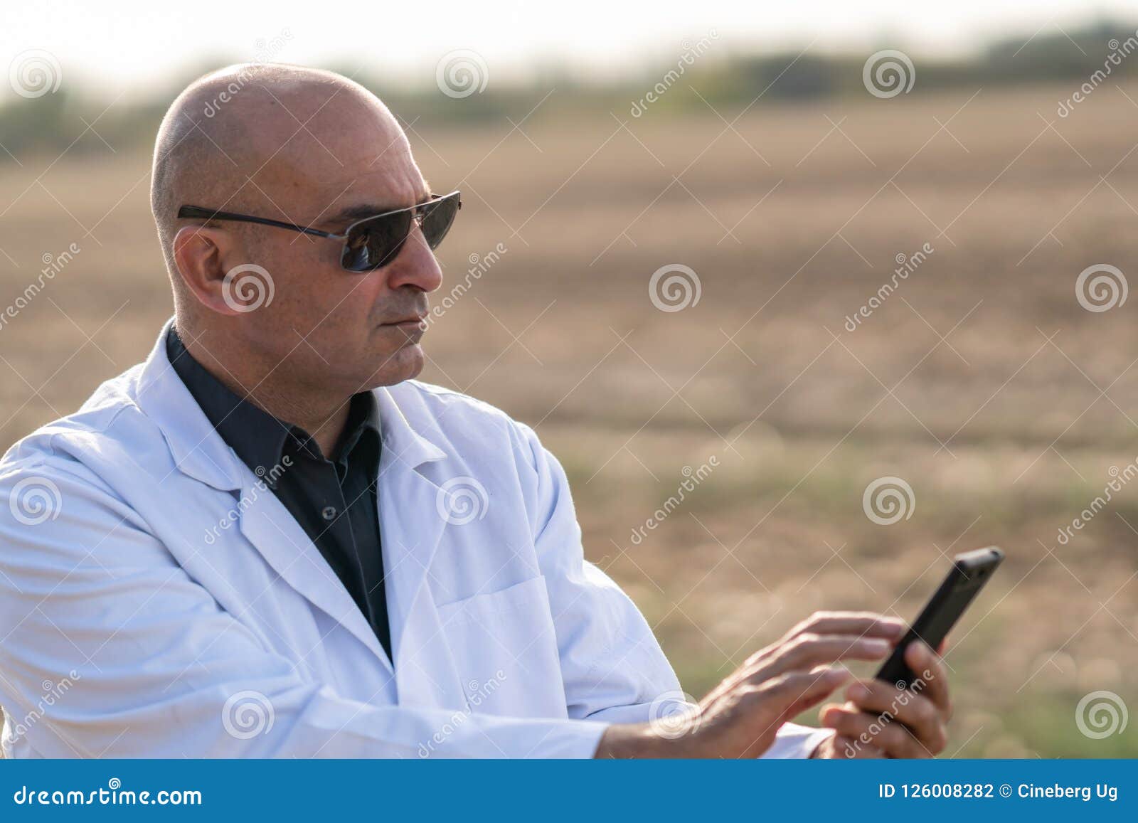 Agronomist at work stock photo. Image of flora, farm - 126008282