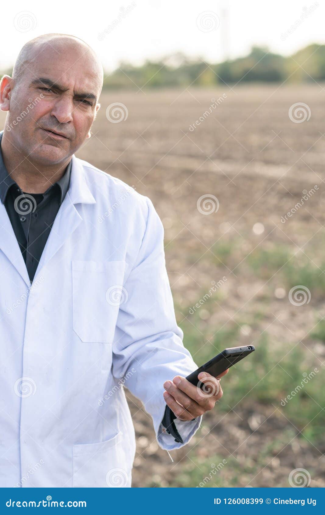 Agronomist at work stock image. Image of harvesting - 126008399