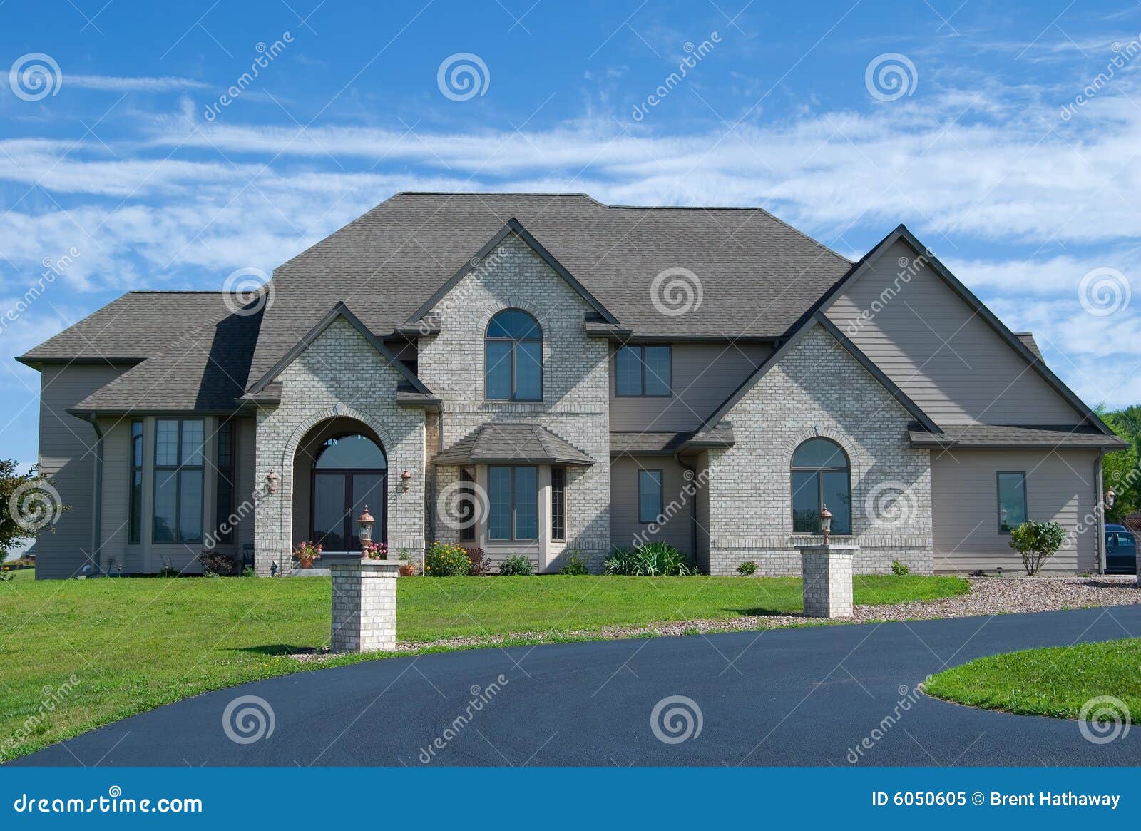 Modern American Home stock image. Image of structure, suburban - 6050605