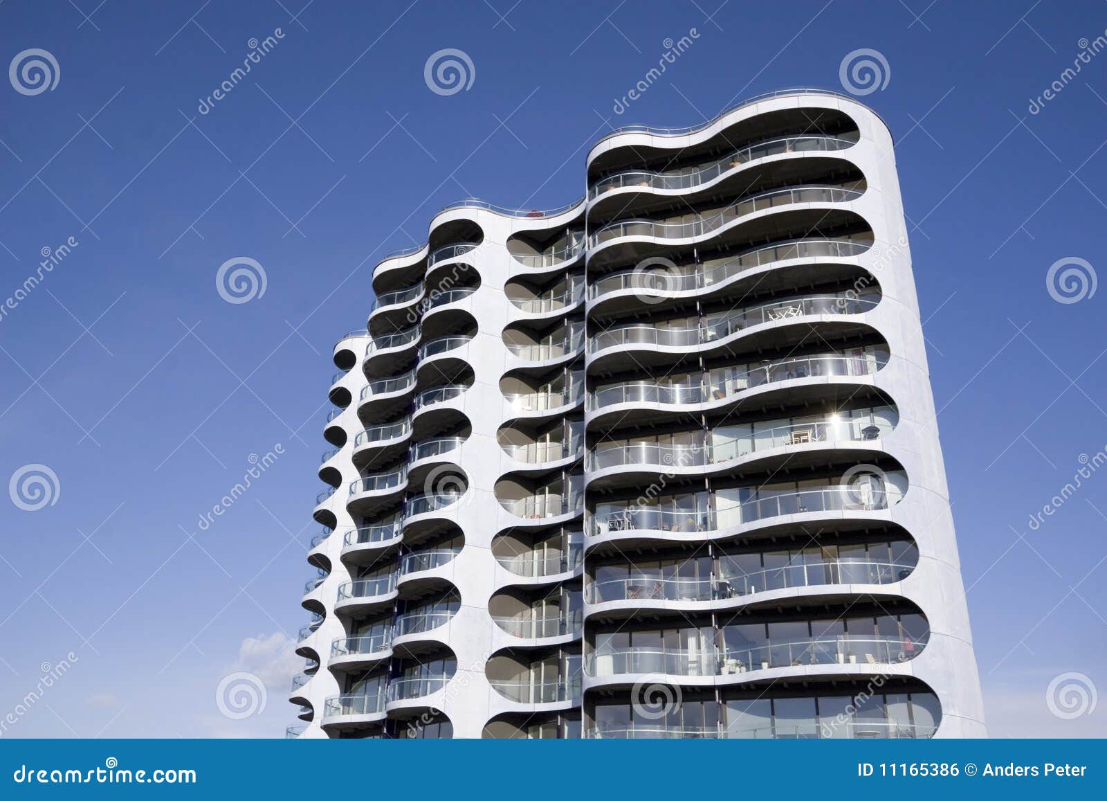 Modern appartment tower stock photo. Image of architecture - 11165386