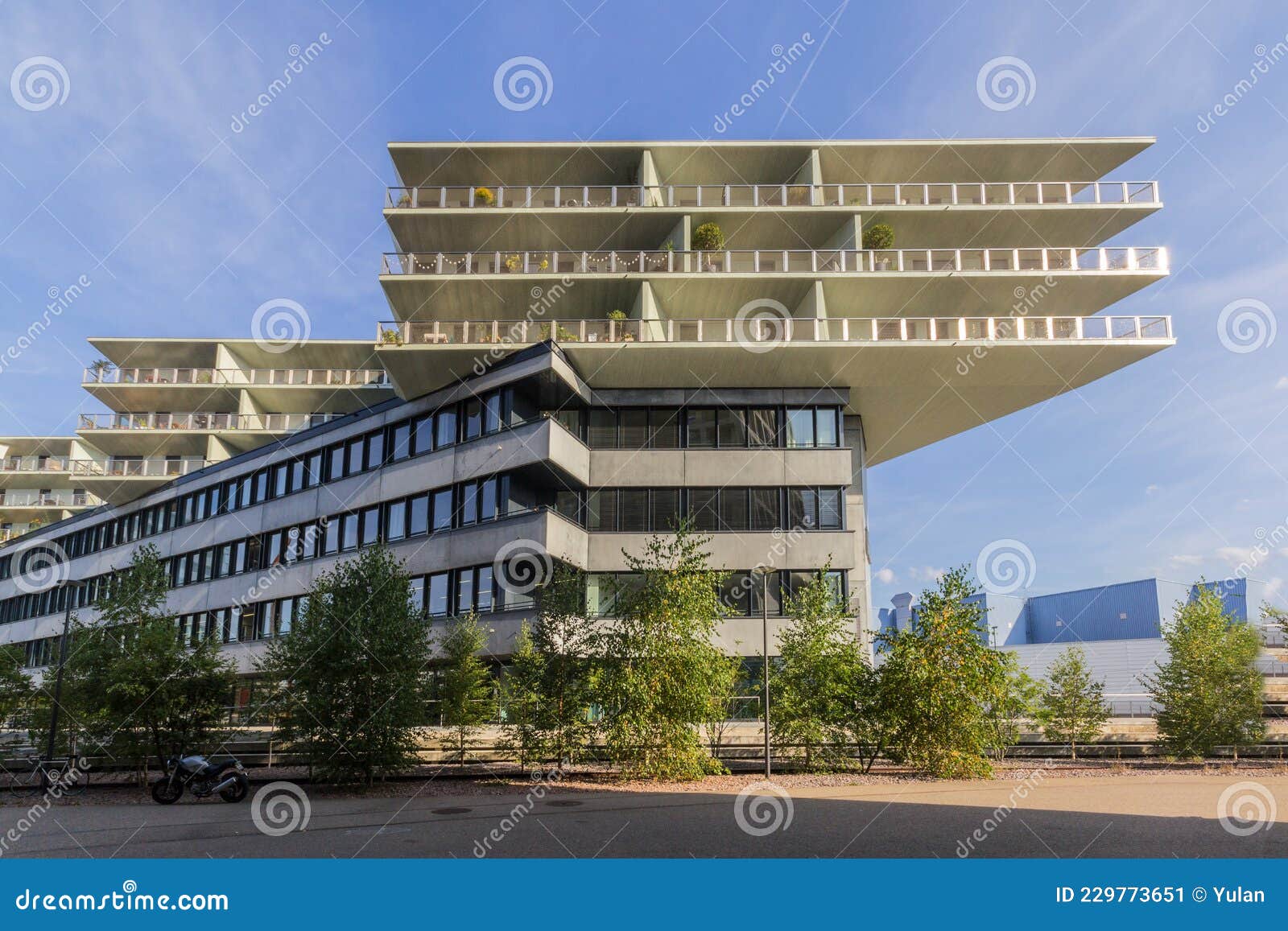 The Modern Architecture of Building Complex Transitlager for Business ...