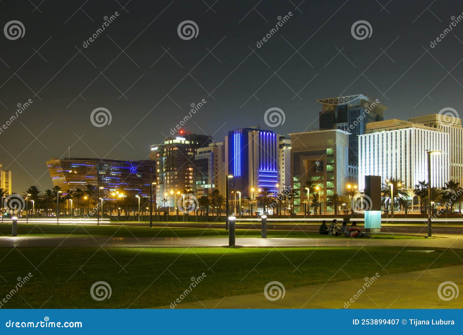 Modern Architecture in Doha at Night Editorial Photography - Image of ...