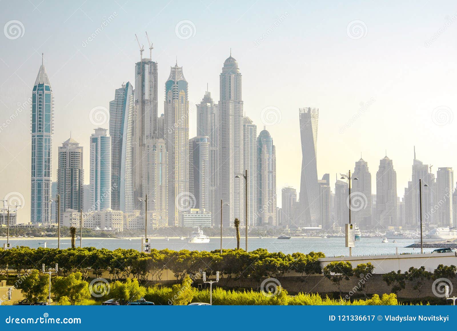 Modern Architecture of Dubai Editorial Photography - Image of boat ...