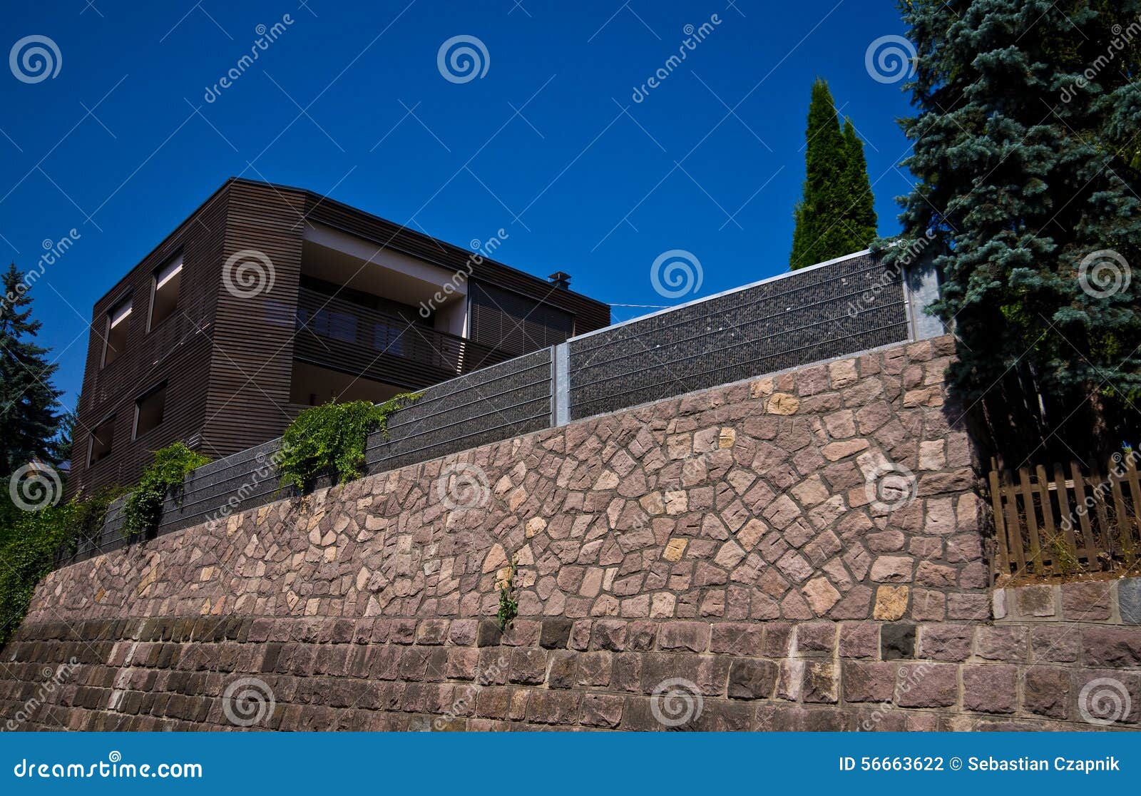 Modern House in Italian Alps Stock Photo - Image of modern ...