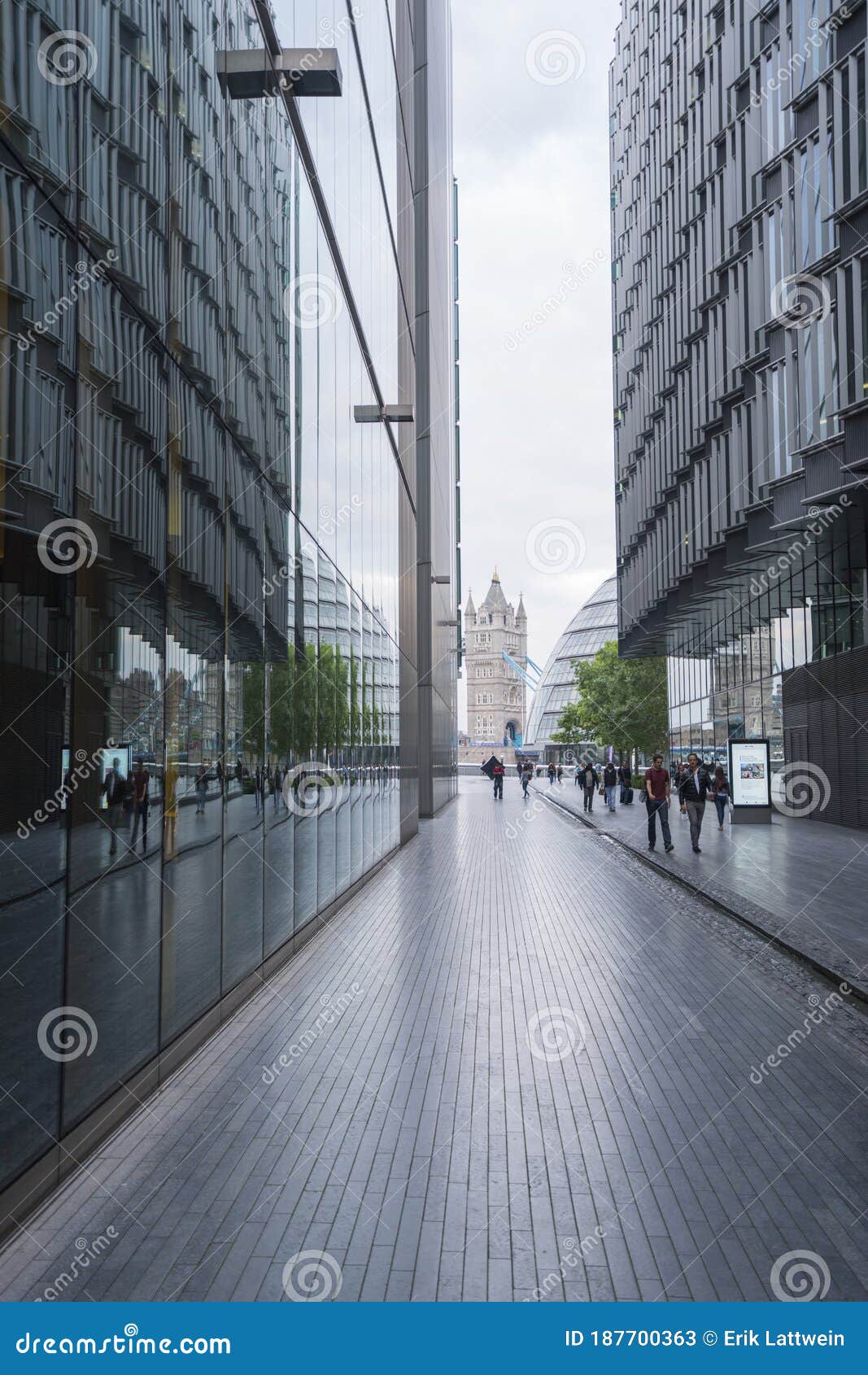 Modern Architecture at More London Riverside at River Thames - LONDON ...