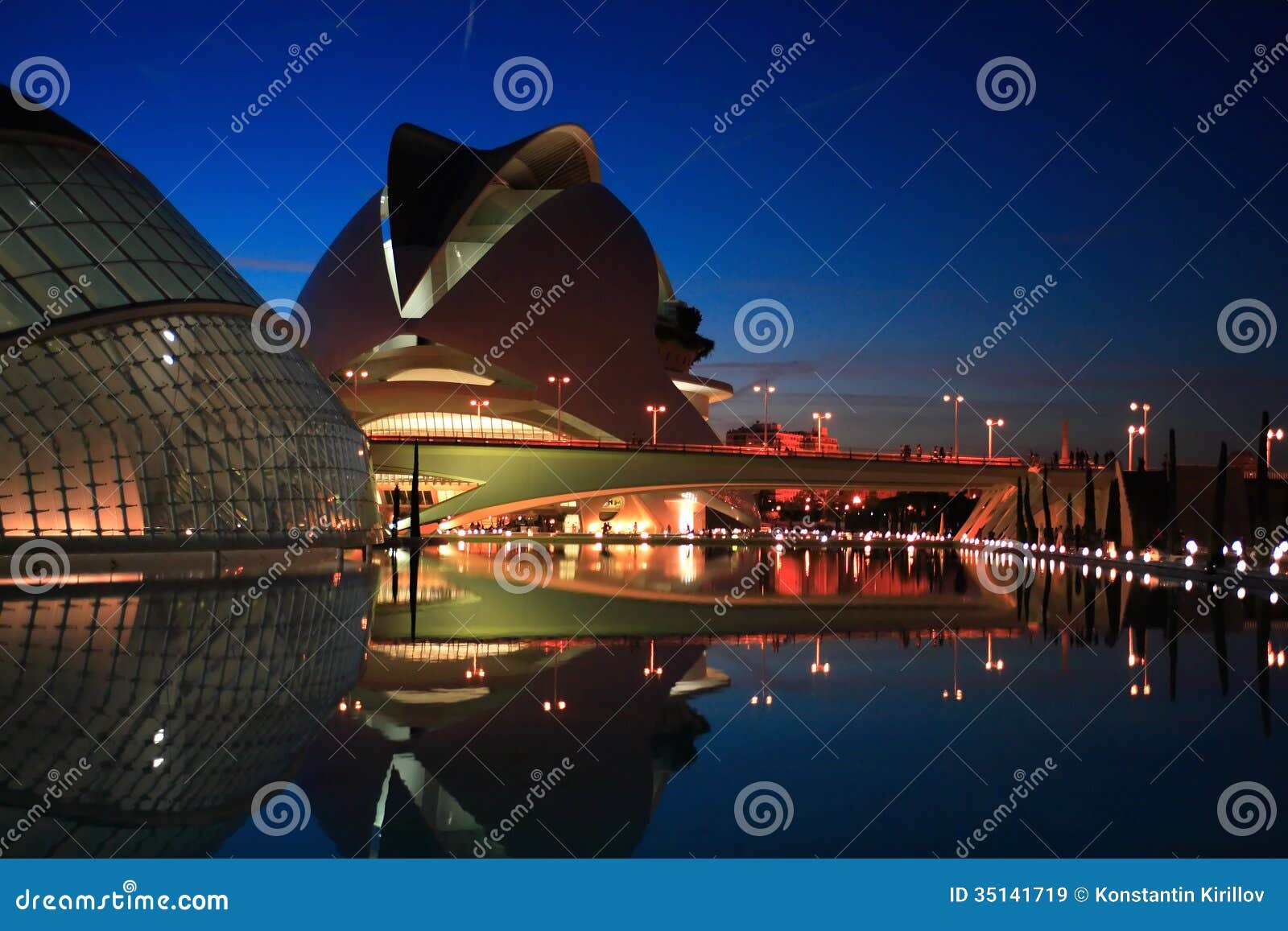 Modern Architecture in Valencia Editorial Stock Image - Image of ...