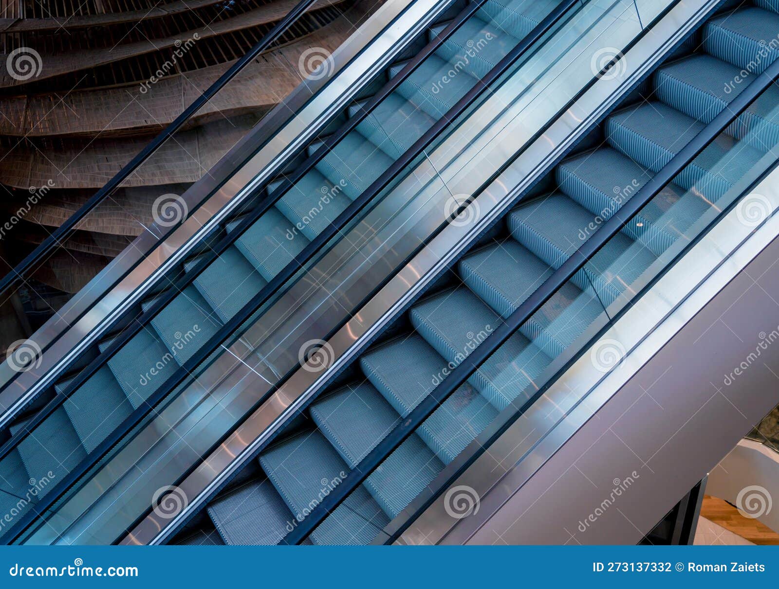 Modern Automatic Escalator System in Shopping Mall Stock Photo - Image ...