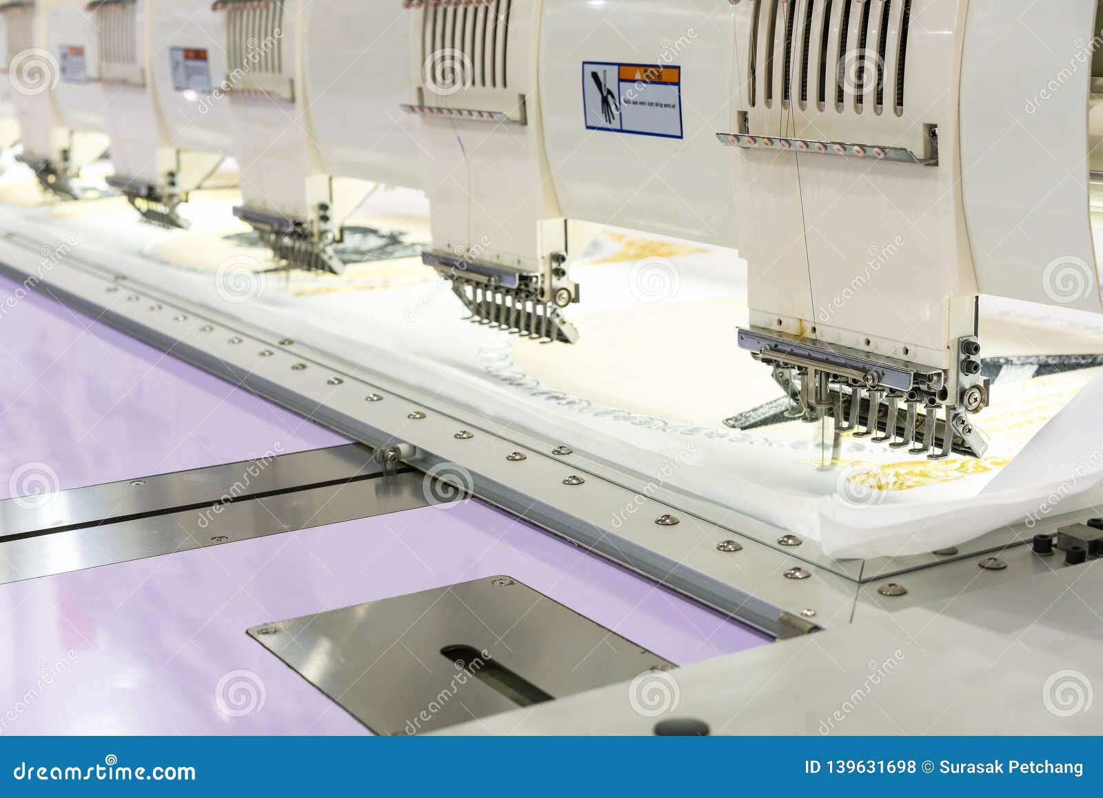 Modern and Automatic High Technology Sewing Machine for Textile or ...