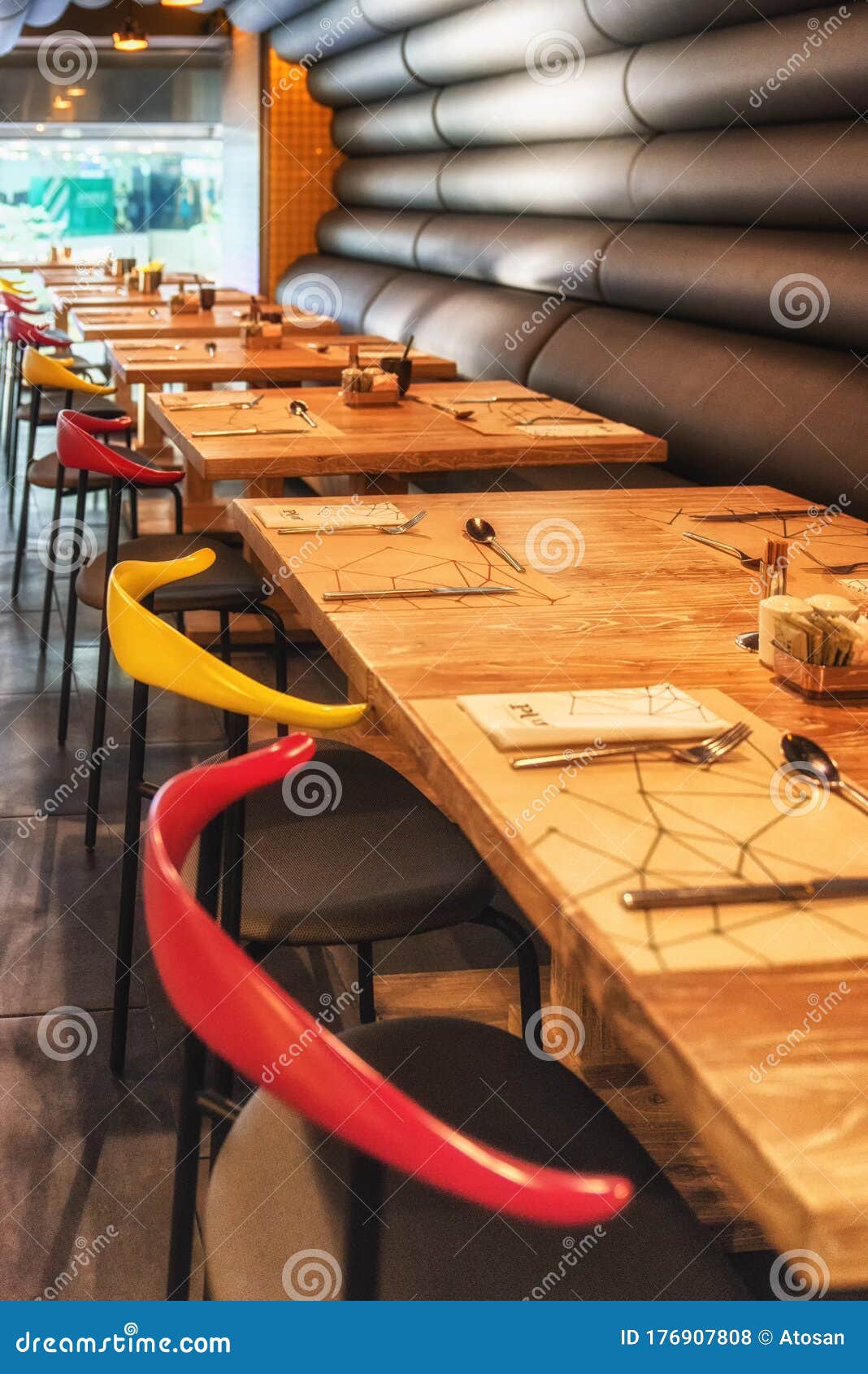 Modern Breakfast Room, Table Setting Stock Photo - Image of indoors ...