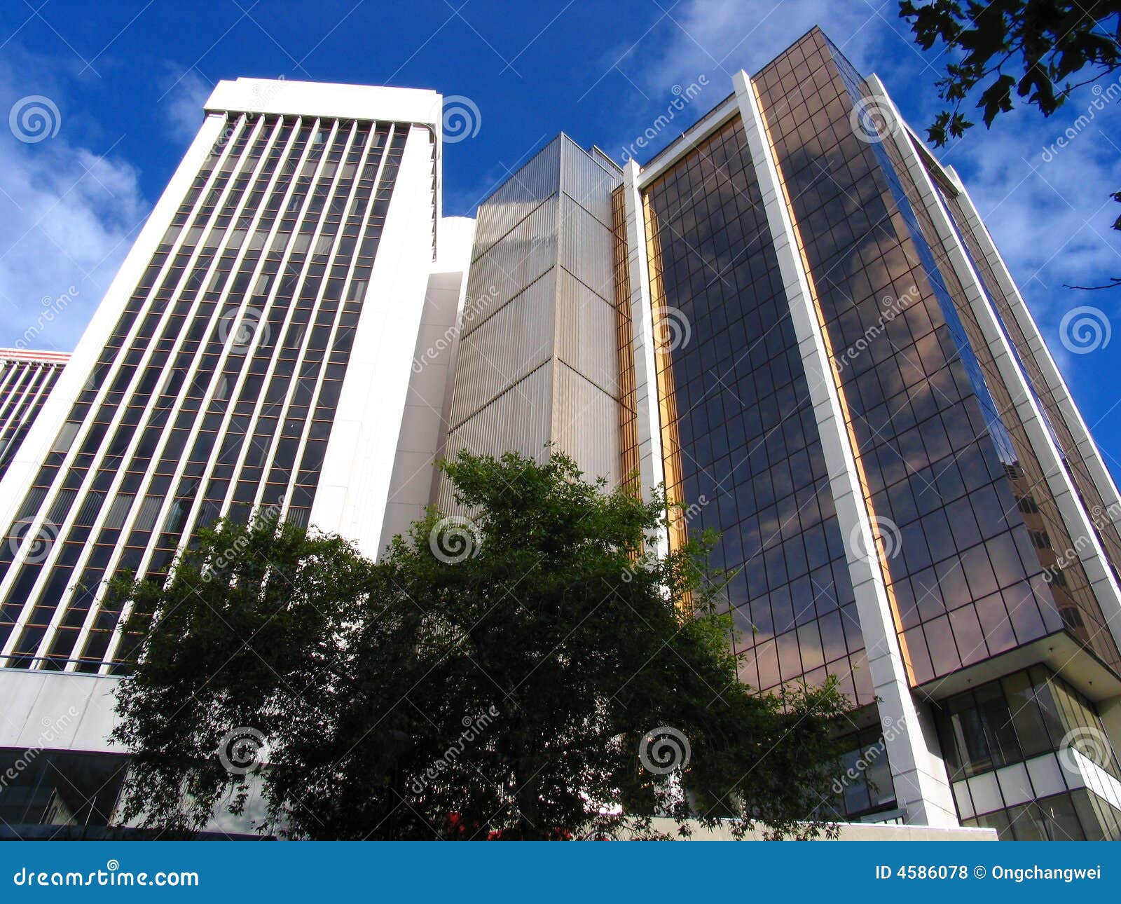 Modern Building in Auckland Stock Photo - Image of cloud, architecture ...