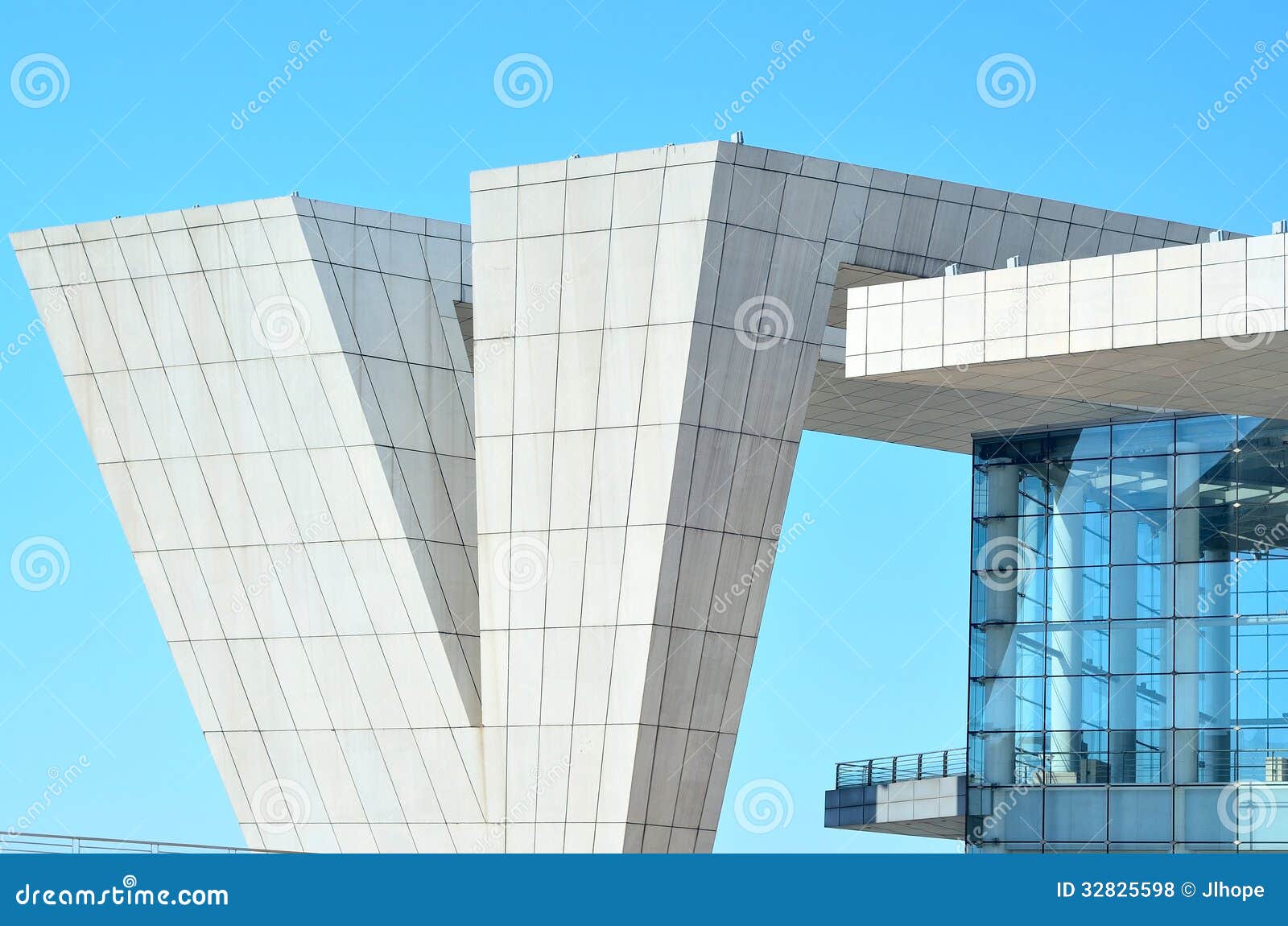 Modern building stock photo. Image of modern, blue, structure - 32825598
