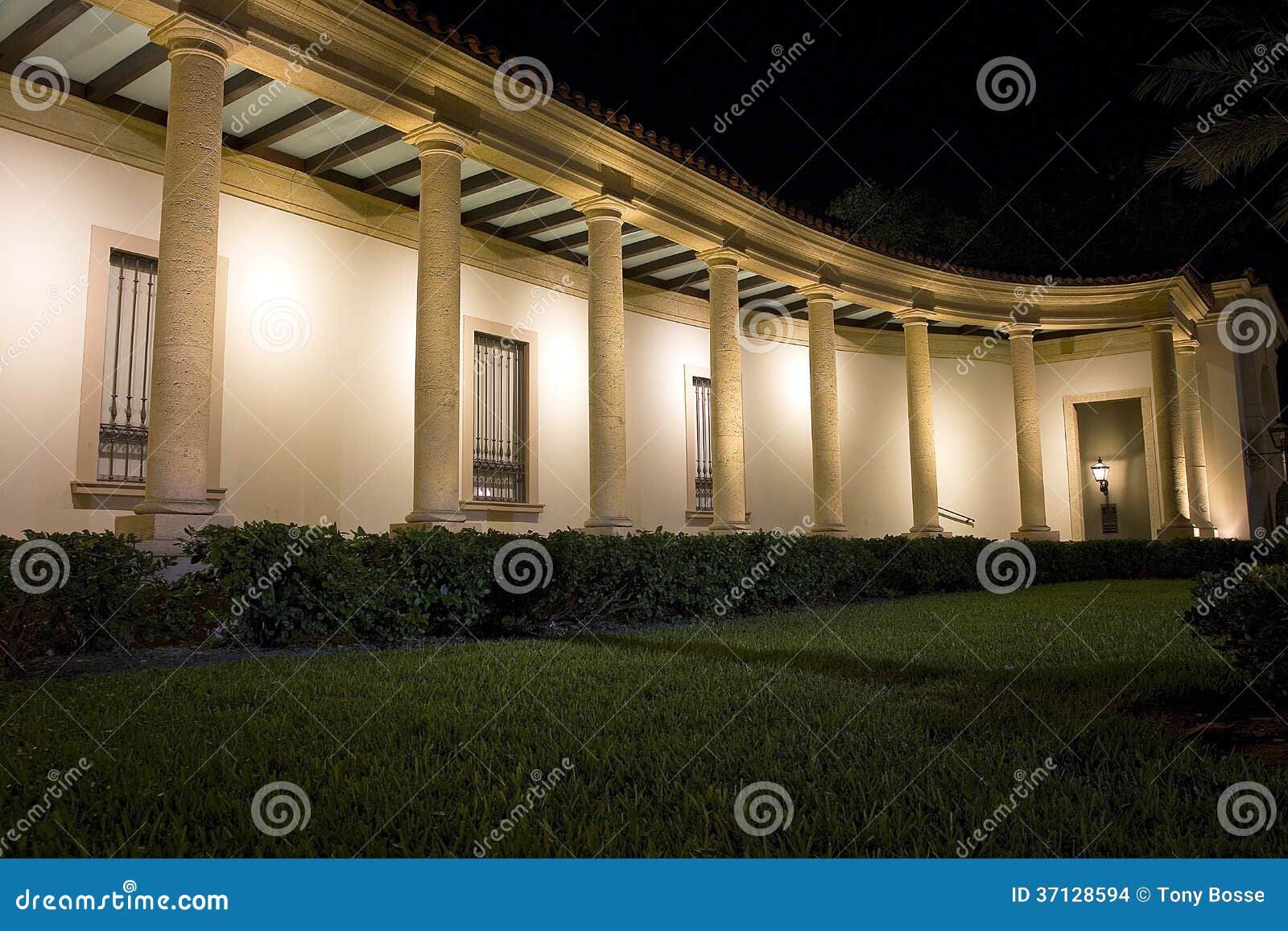 Modern Building Curves with Columns Stock Photo - Image of hall ...