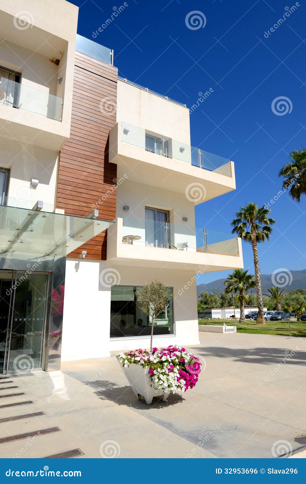 Modern Building of the Luxury Hotel Stock Photo - Image of beautiful ...