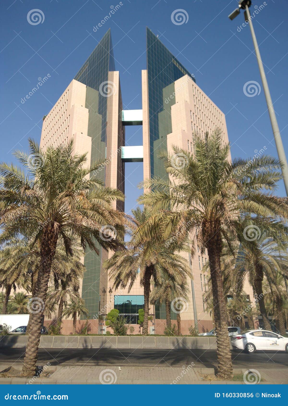 Modern Building in Riyadh Sharp Edges and Bridge Connection between Two ...
