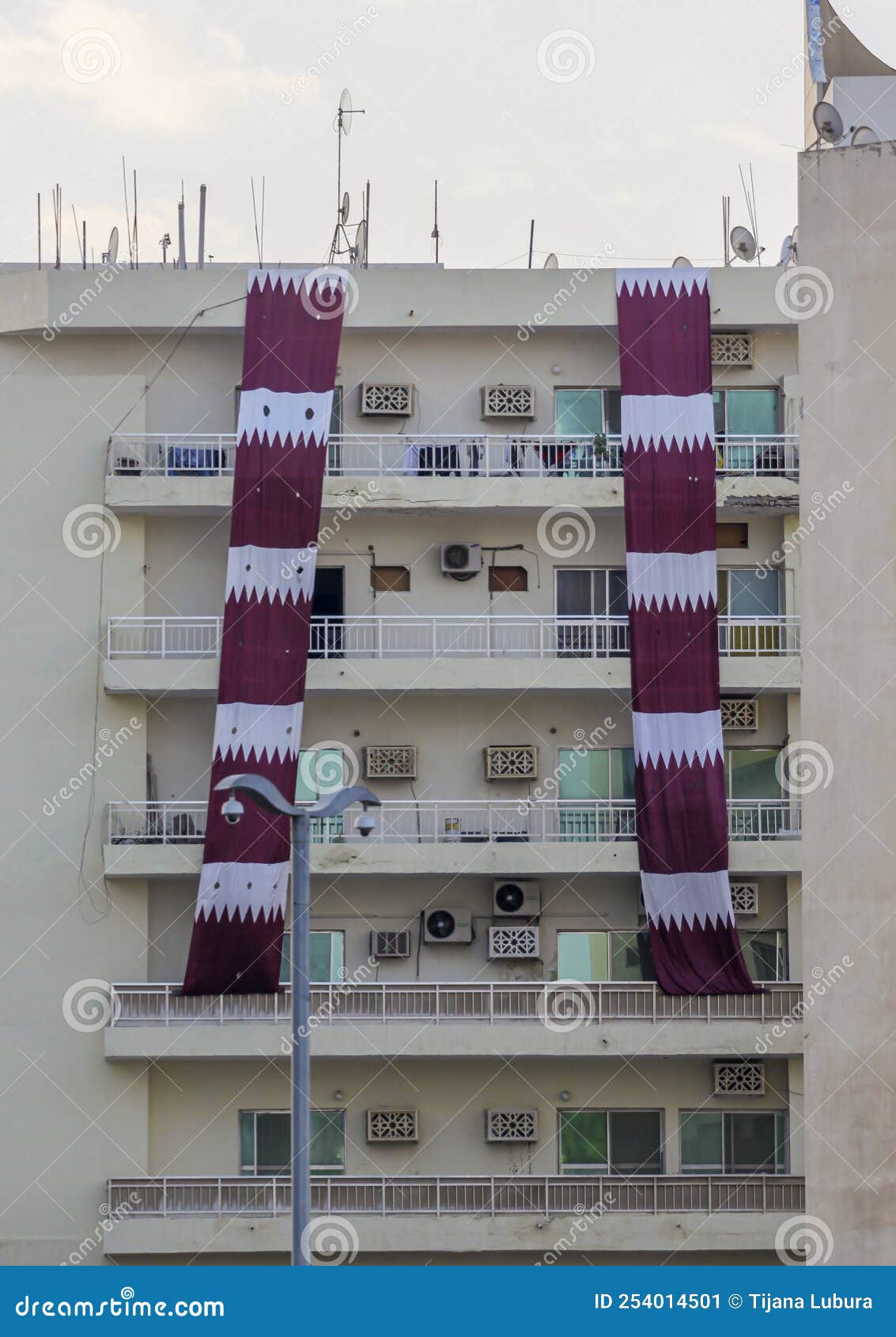 Modern Buildings in Doha, Qatar. Editorial Photo - Image of city ...