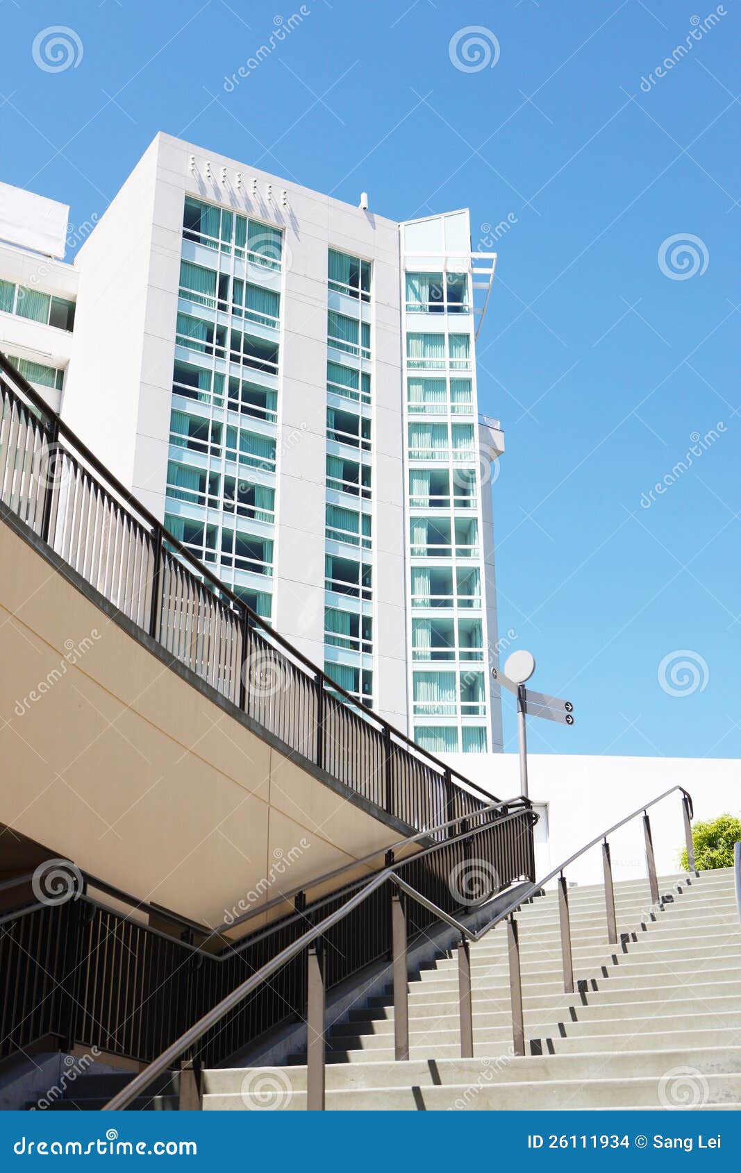 Modern Buildings in Los Angeles Stock Photo - Image of city, blue: 26111934