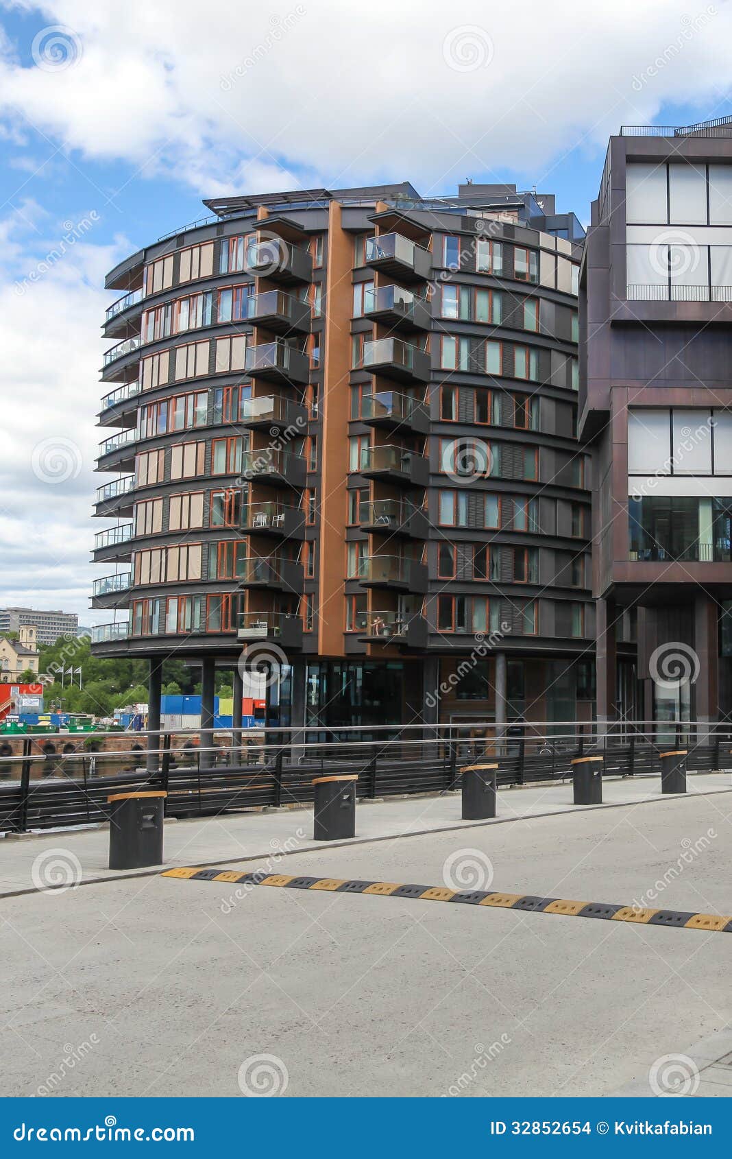 Modern buildings in Oslo stock photo. Image of building - 32852654