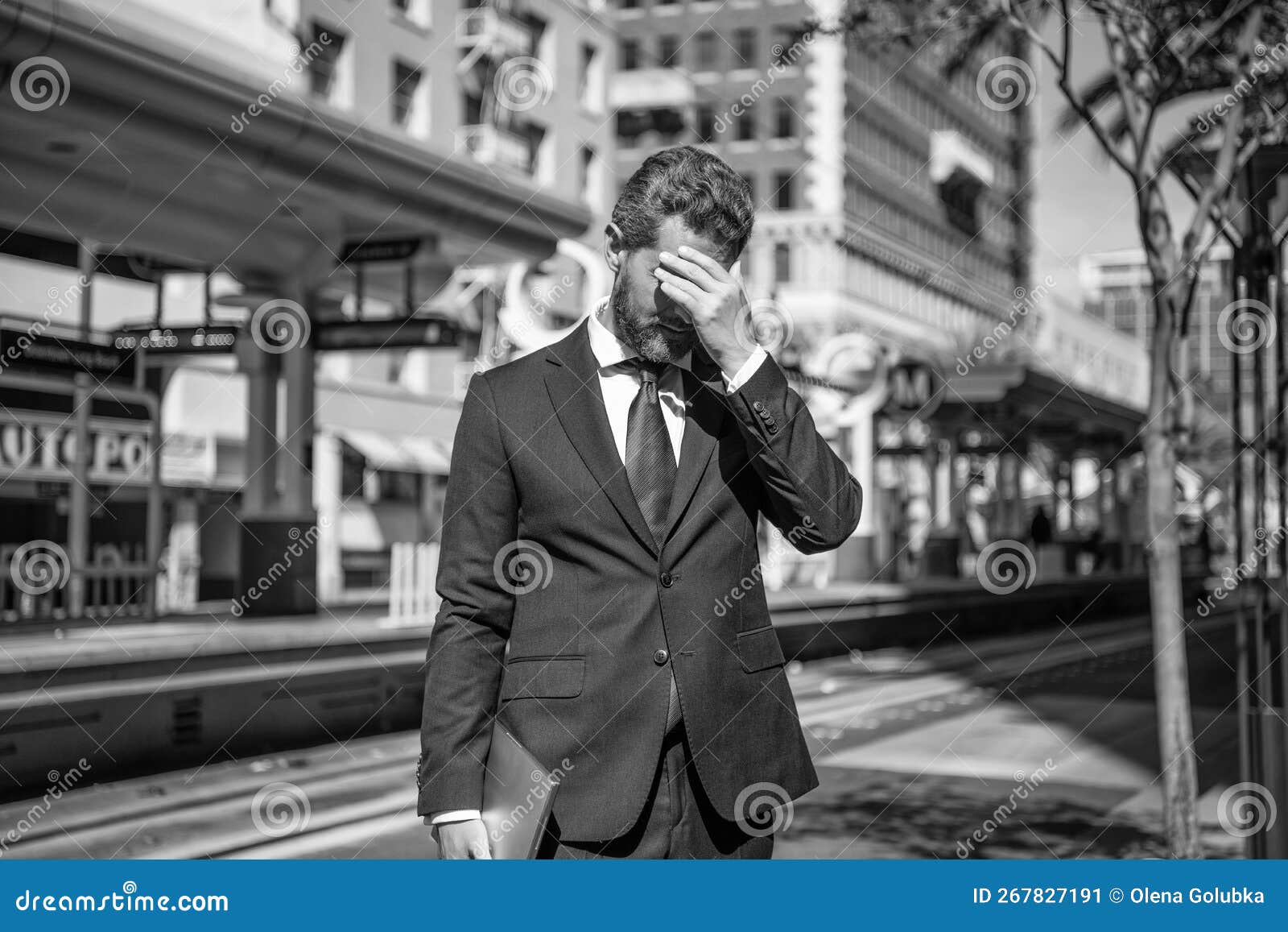 Modern Business Computer Communication for Stressed Businessperson ...