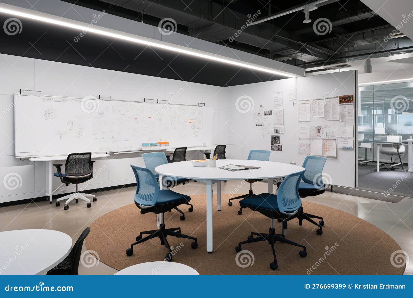 Modern Co-Working Space: Ergonomic, Collaborative, and Well-Equipped ...