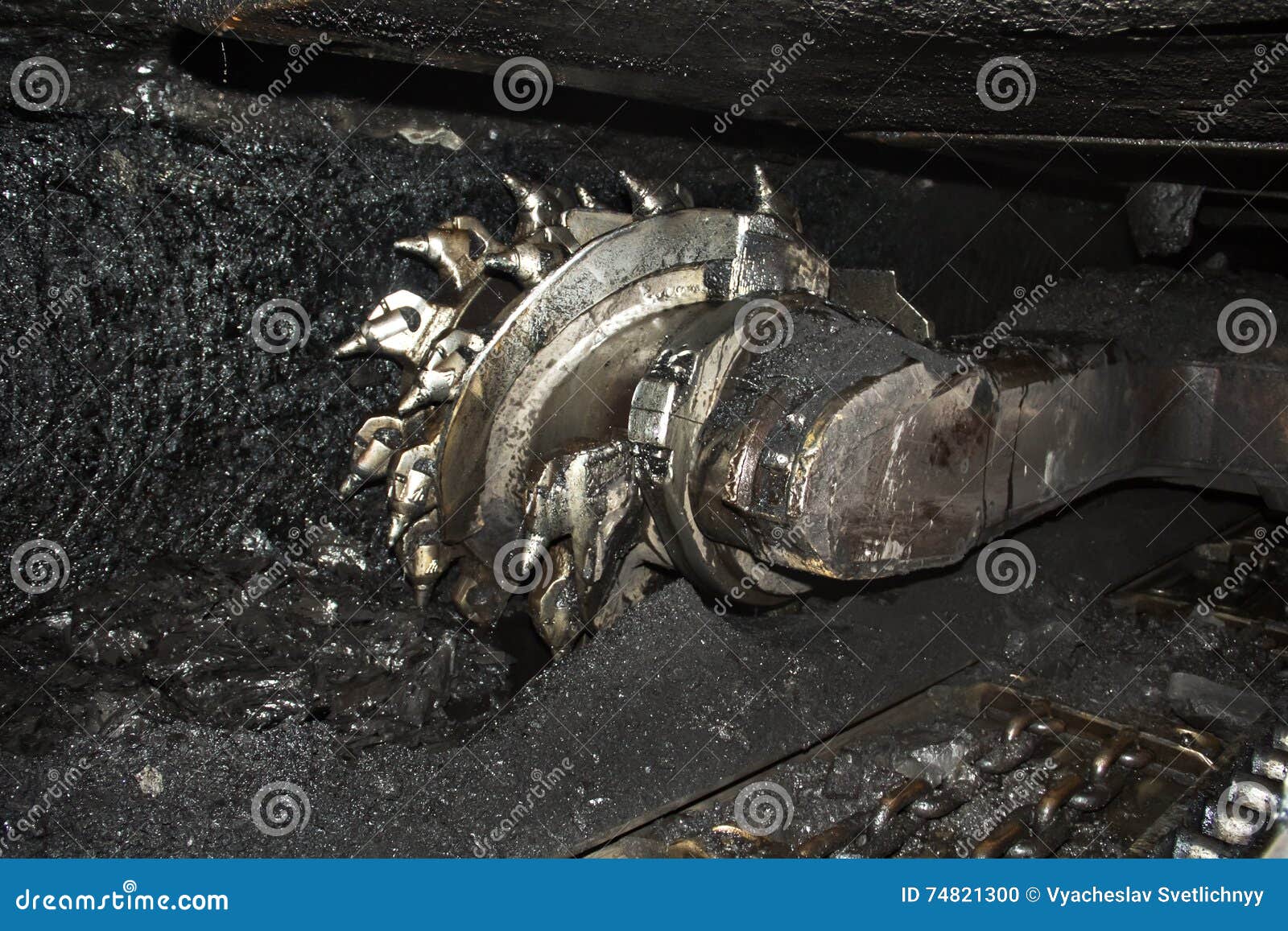 Modern Coal Mine Underground Stock Photo - Image of pneumatic, drift ...