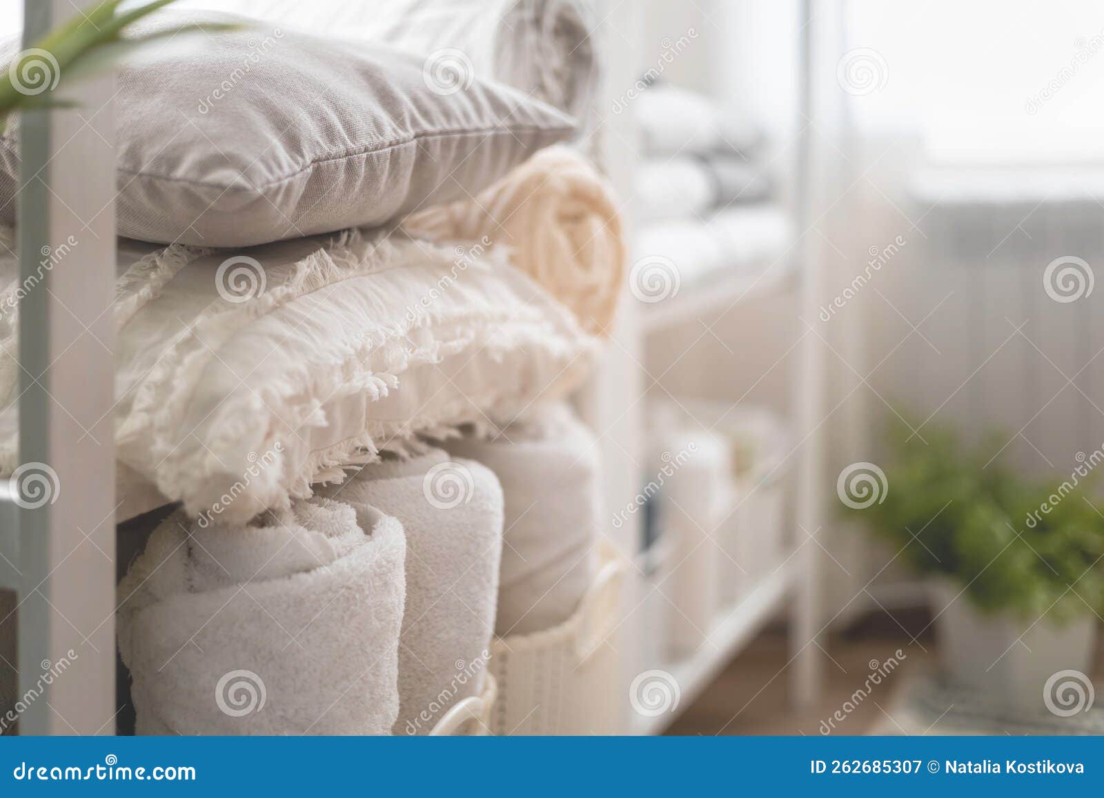 Modern Comfortable Vertical System Storage Organization Wardrobe Boxes ...