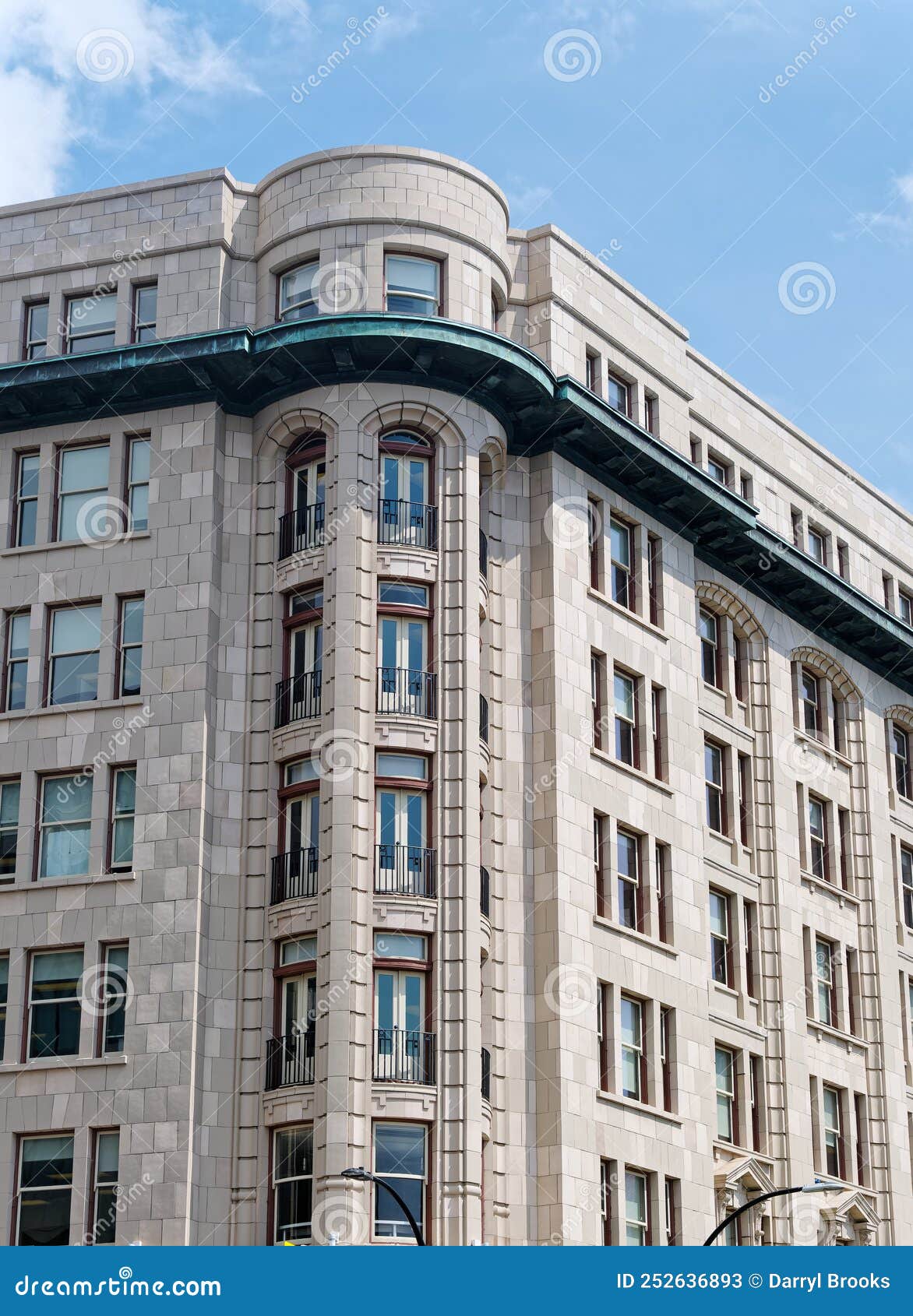 Modern Corner Building in Victoria Stock Image - Image of steel, travel ...