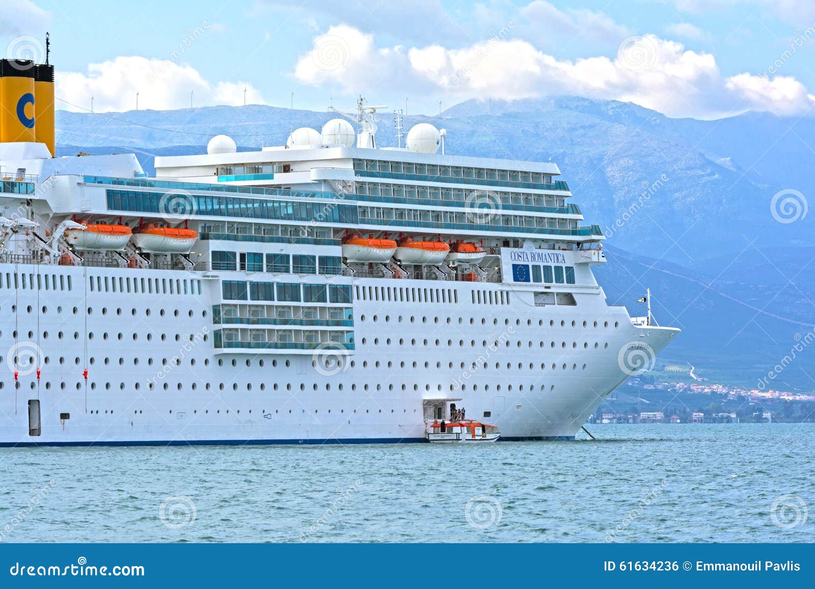 Modern cruise ship editorial photo. Image of captain - 61634236