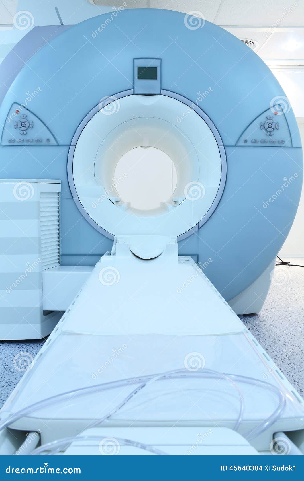 Modern CT machine stock photo. Image of technology, prognosis - 45640384