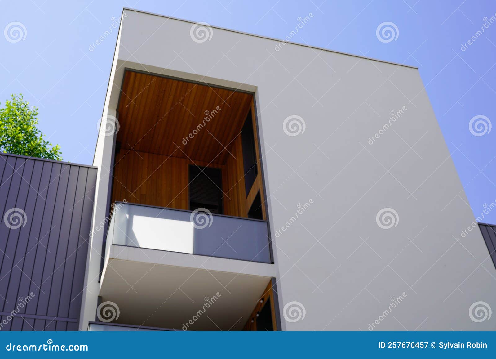 Modern Cubic Building with Window Window Balcony in Geometric Square ...