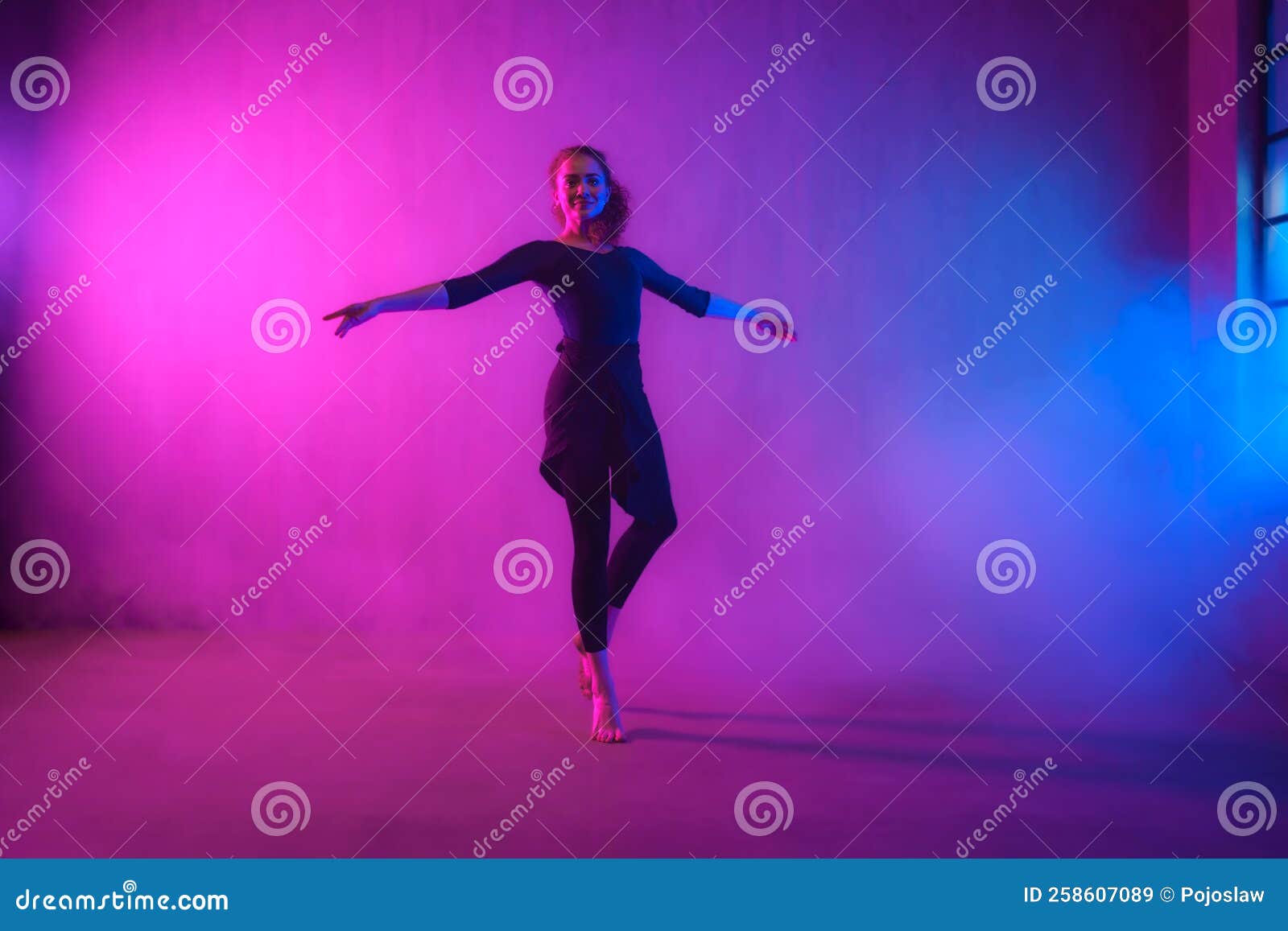 Modern Dance Girl Dancer Dancing in Neon Light Doing Gymnastic ...