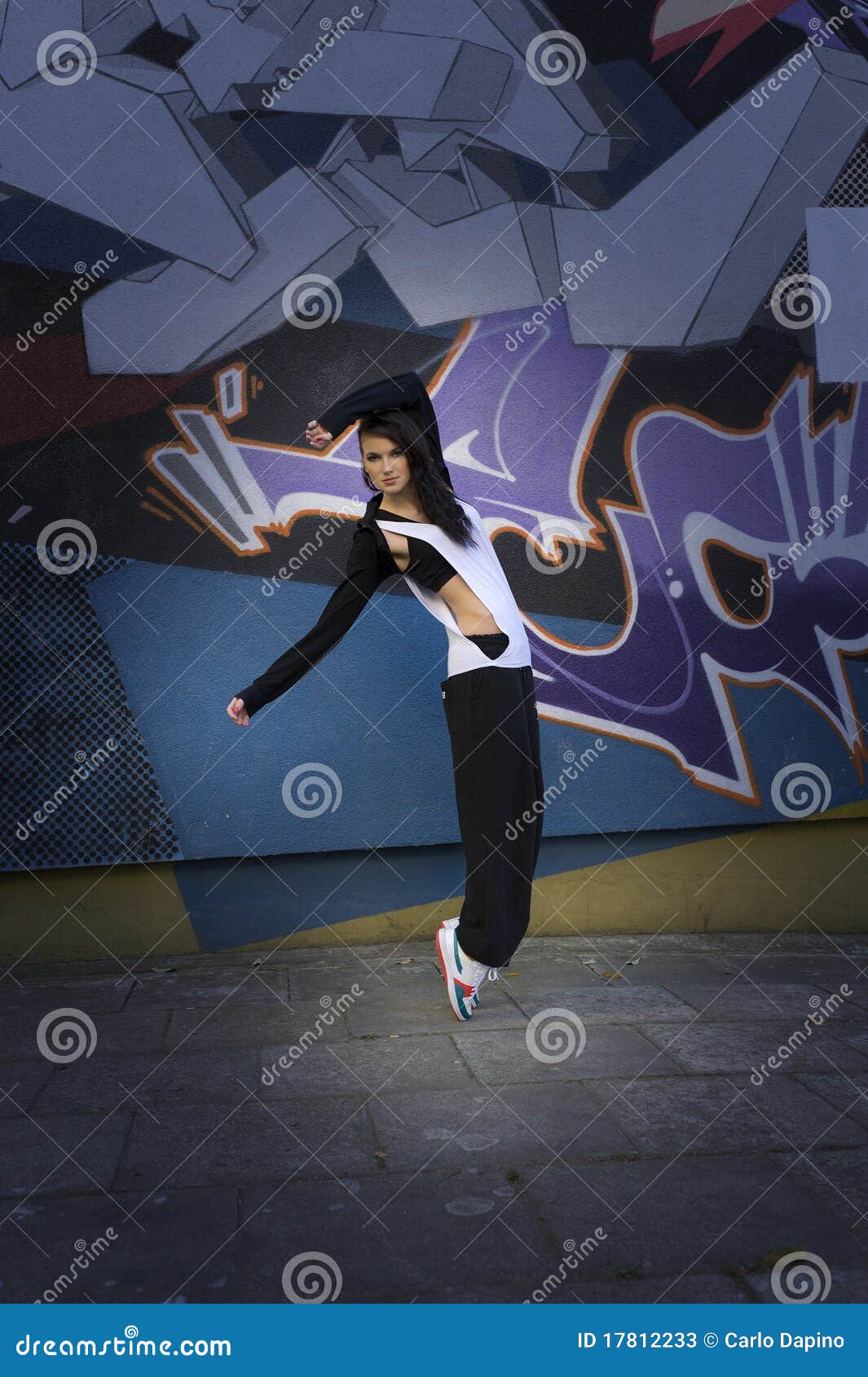 Modern Dancer Girl and Graffiti Editorial Stock Photo - Image of ...