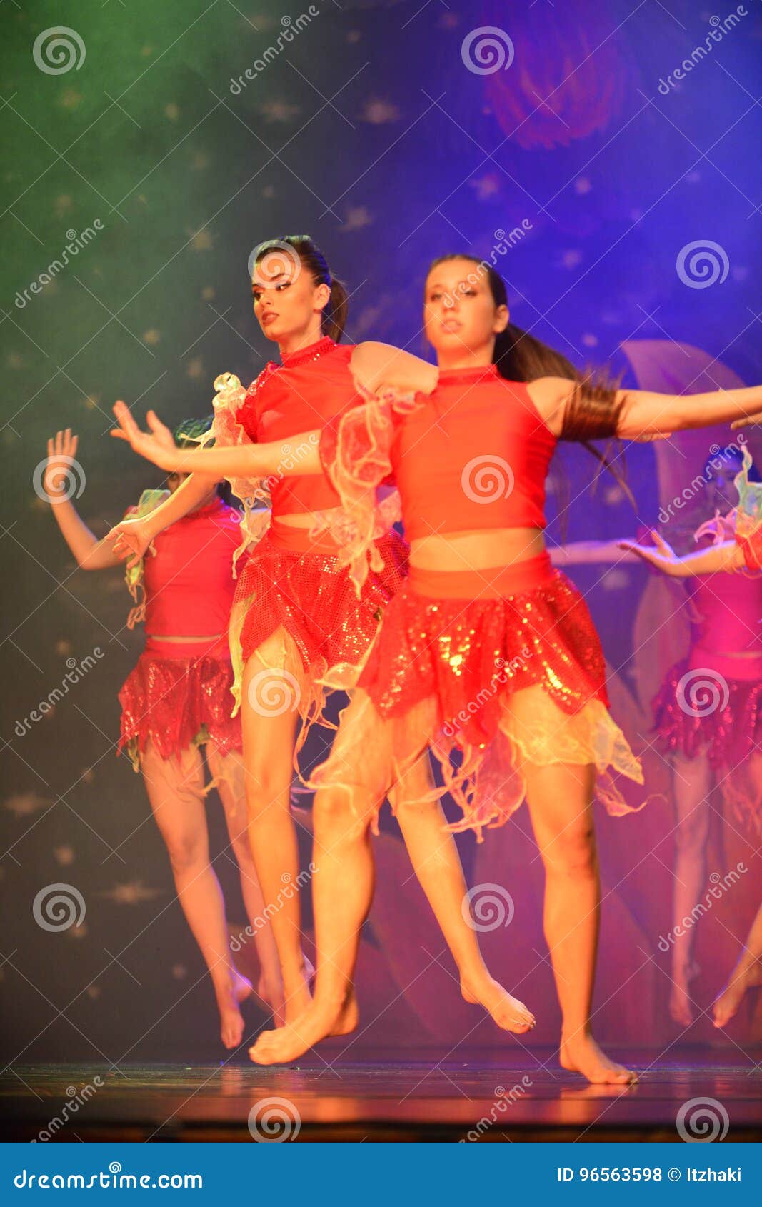 Modern dancers editorial stock photo. Image of dance - 96563598