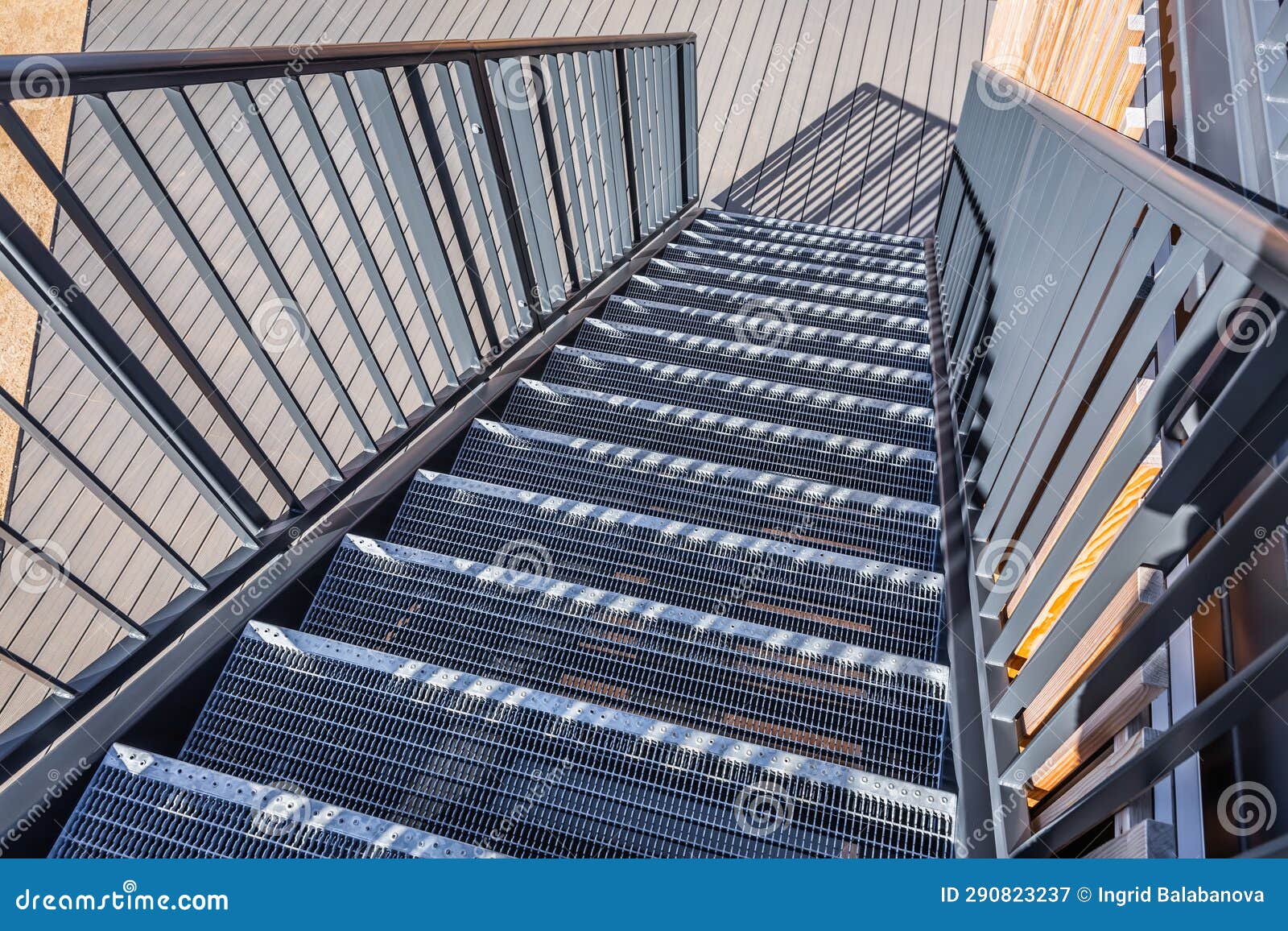 Modern Design Metal Staircase, Stair for Fire Escape with Railing Stock ...