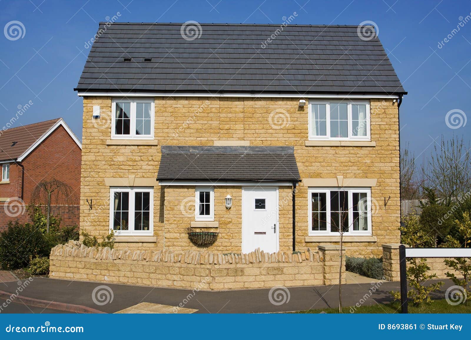 Modern detached house stock image. Image of newly, glazing - 8693861