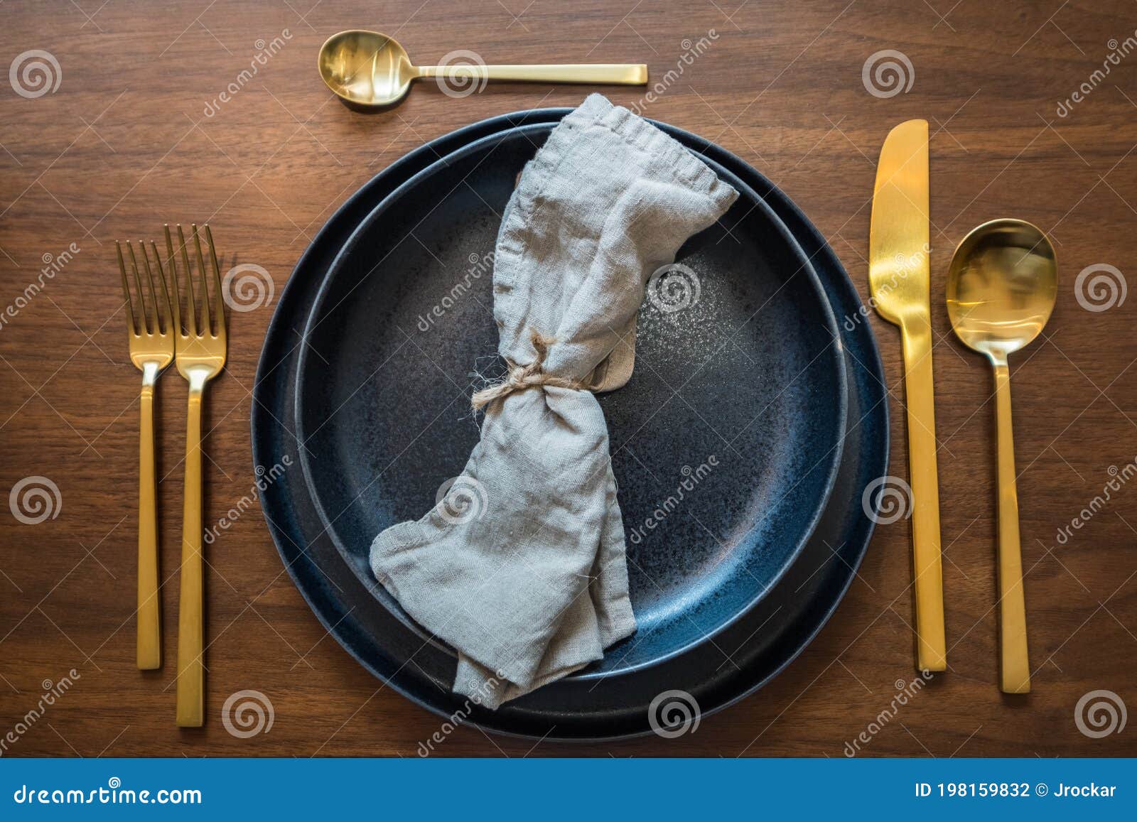 Modern dinner plate setup stock photo. Image of home - 198159832