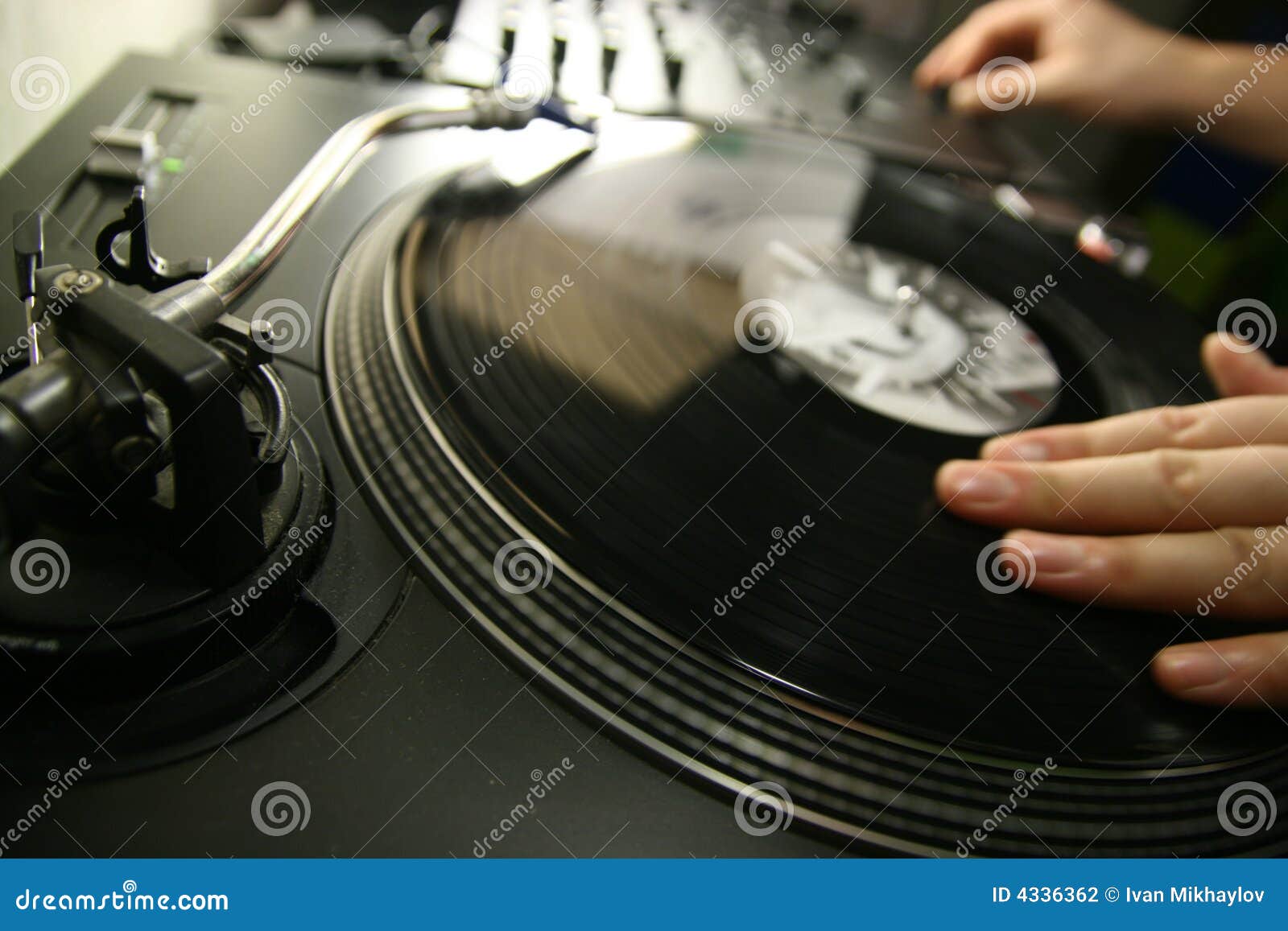 Modern dj stock photo. Image of clubbing, trance, nightclub - 4336362
