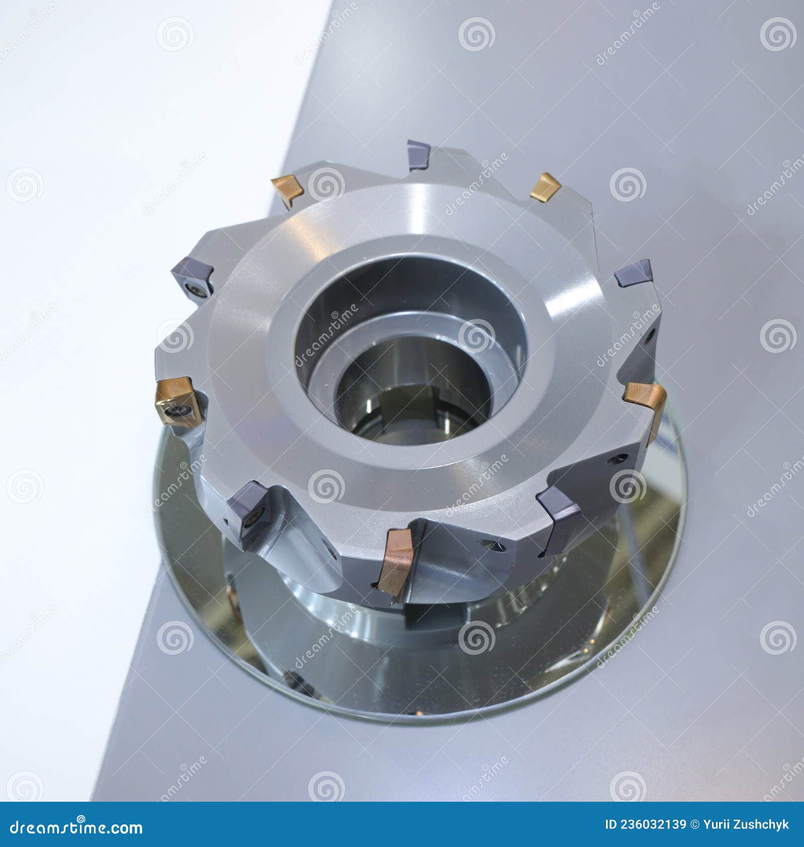 Modern Double-sided Insert with Long Helical Cutting Edges, for Milling ...