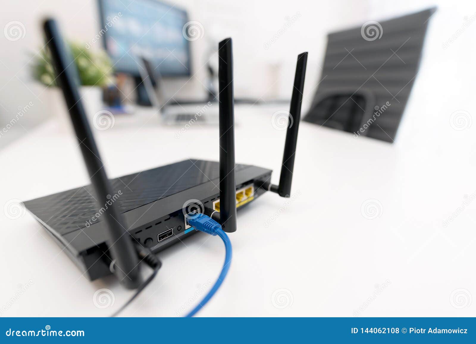 Modern Dual Band Wireless Router Stock Photo - Image of modern ...