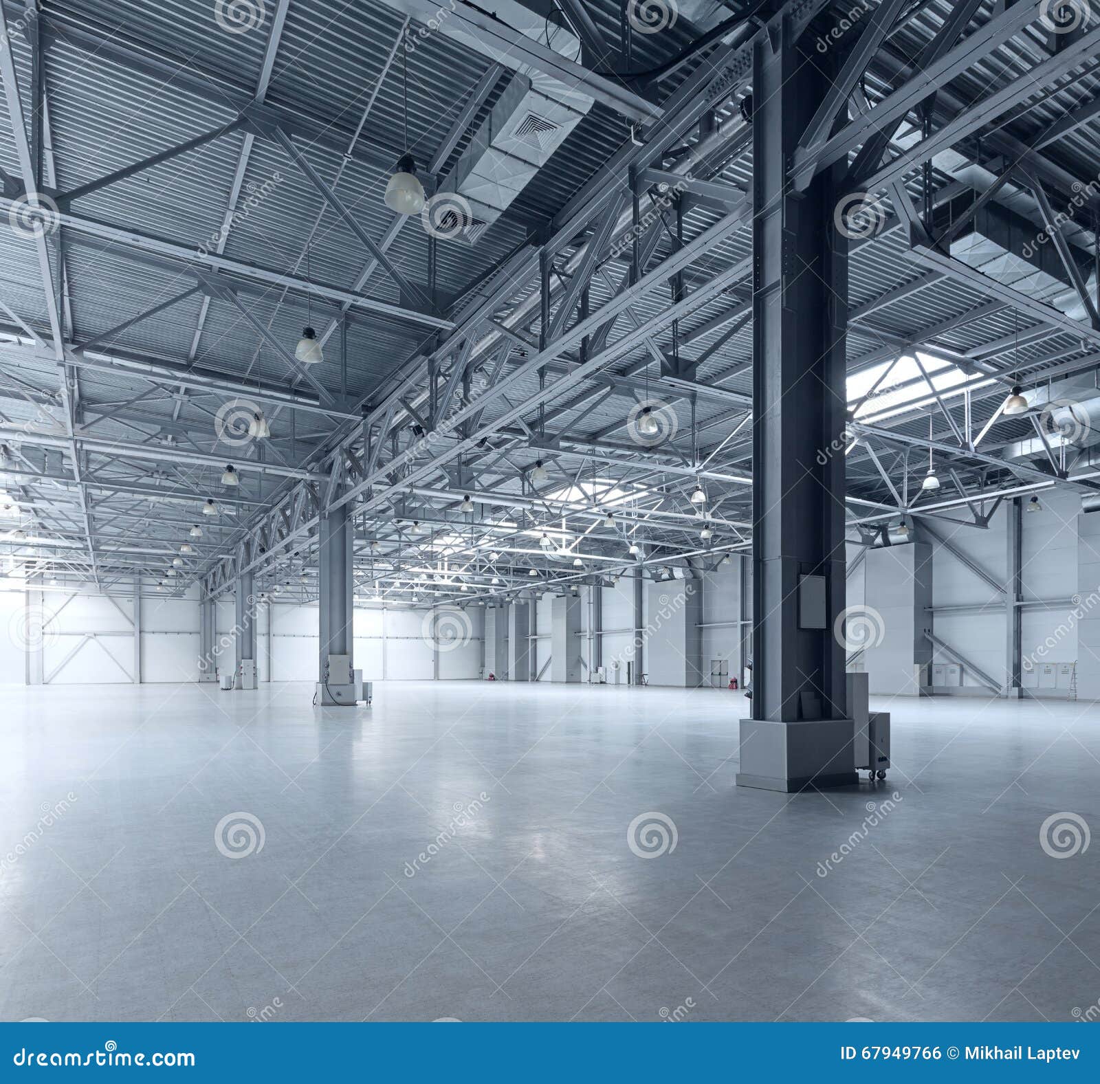 Modern empty storehouse stock photo. Image of architecture - 67949766