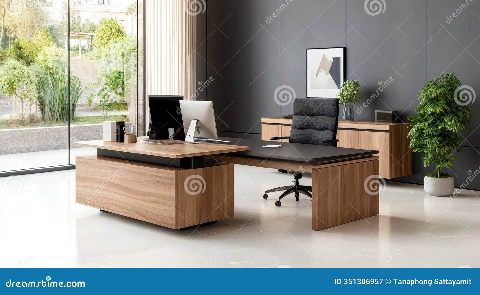 Modern Executive Office Desk Setup Luxury Office Modern Design Sleek ...