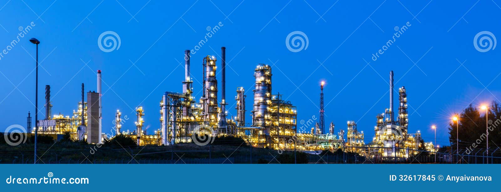 Modern factory at night stock image. Image of enterprise - 32617845